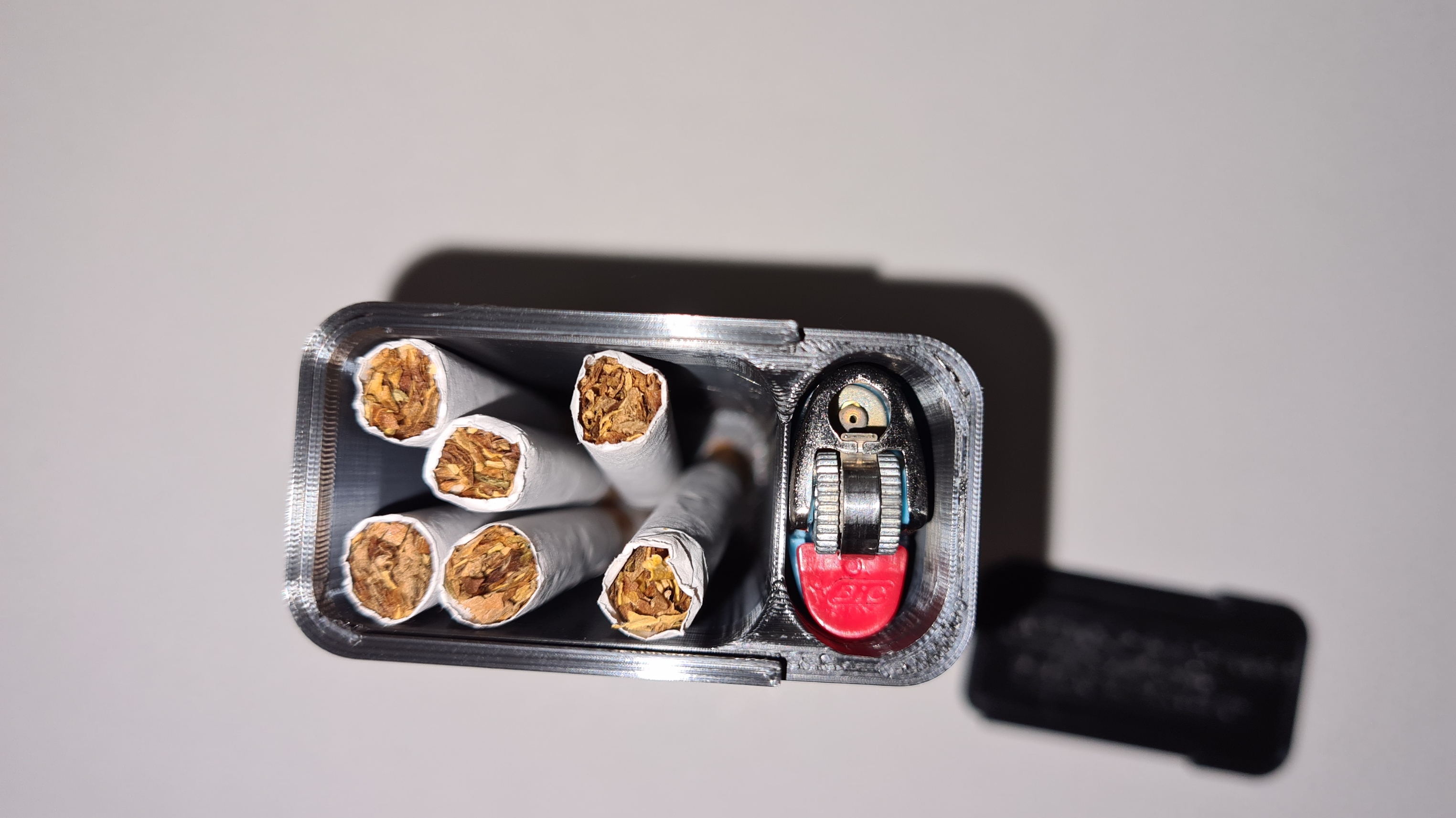 Cigarette case with lighter space by OliverS1 | Download free STL model ...
