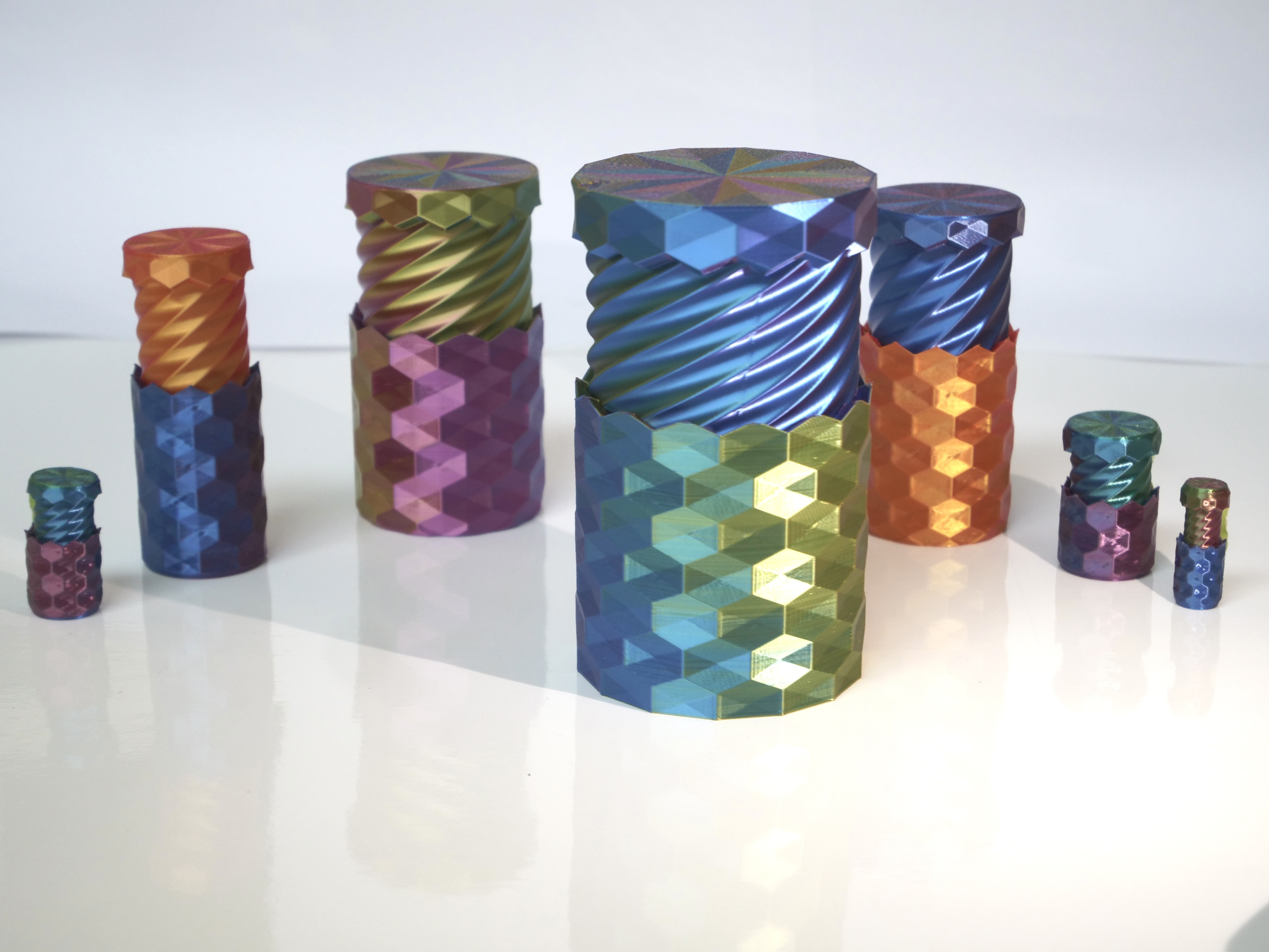 Low Poly Nesting Container por t4obrien | Descargar modelo STL gratuito ...