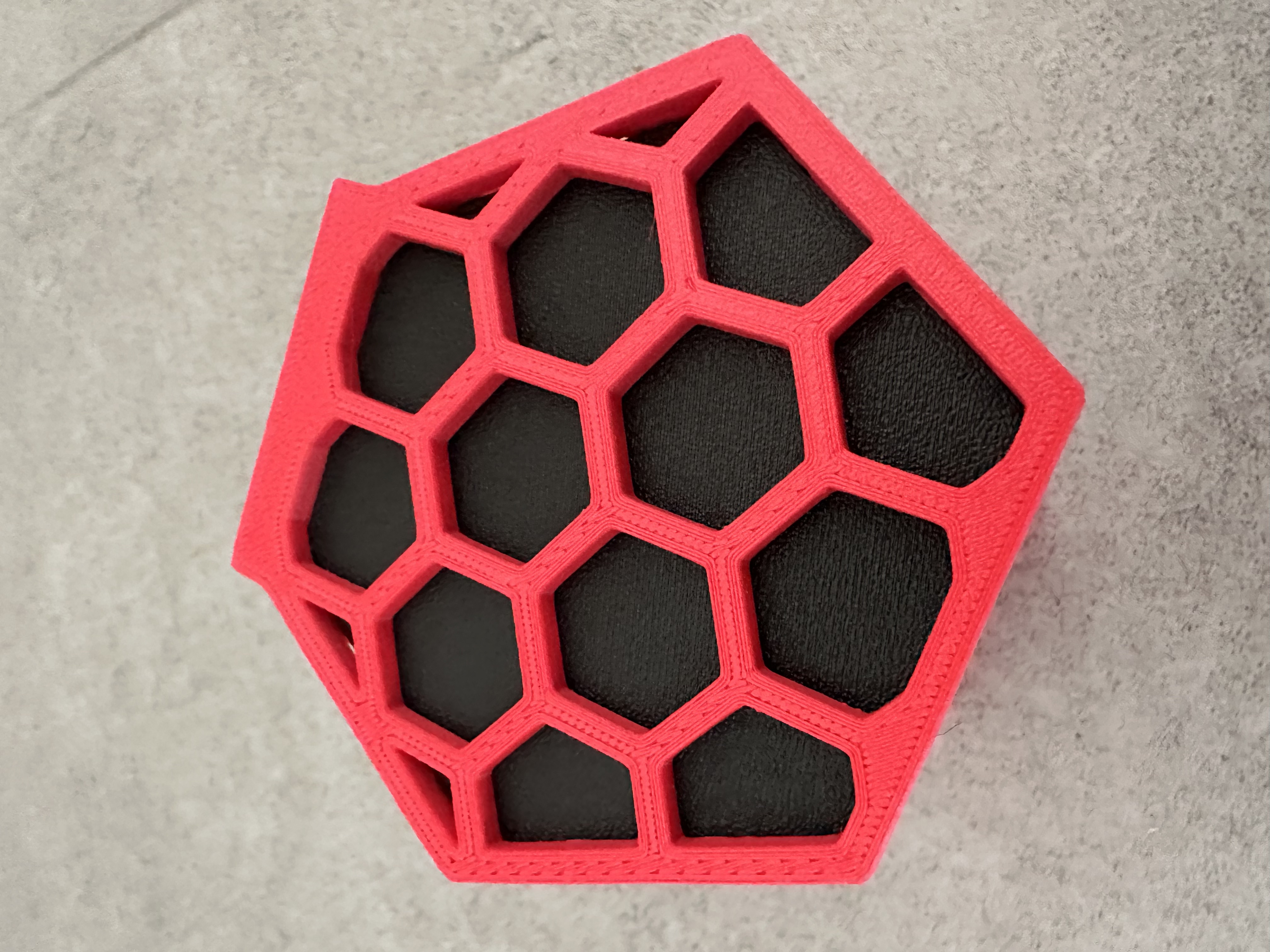Plate Inserts for Hexagonal Baskets by Chrosta | Download free STL ...
