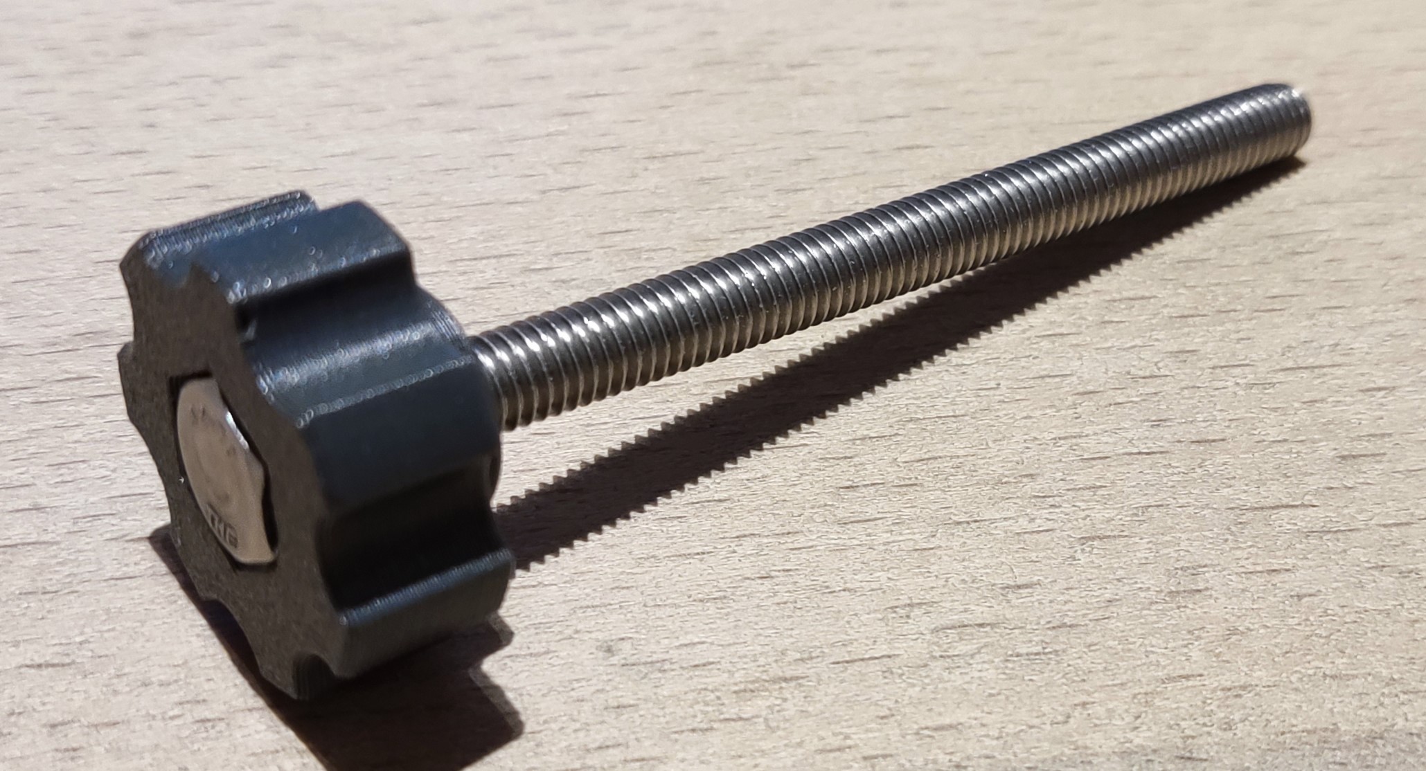 Handle / Sterngriff for M6 Screw by DansHampf | Download free STL model ...