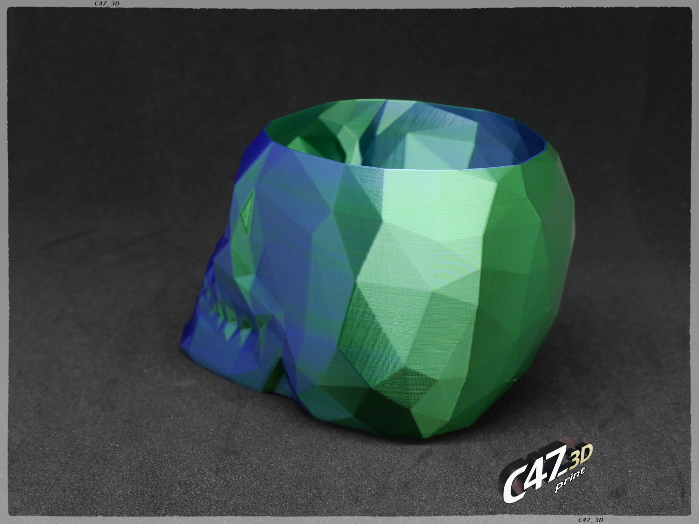 Skull Vase Low-Poly by C47_3d | Download free STL model | Printables.com