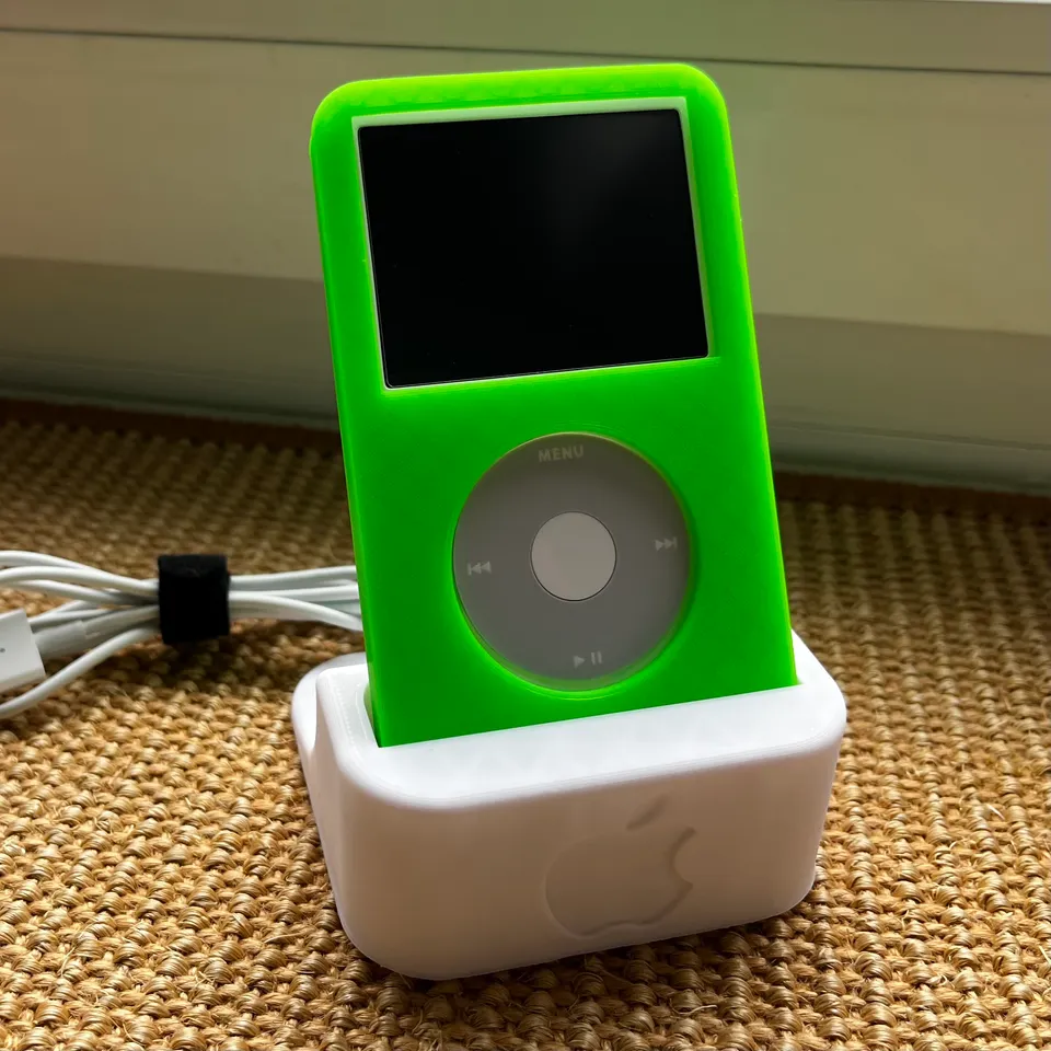 iPod Dock/Stand for Gorroth's TPU Case by Gorroth 1007 | Download free ...