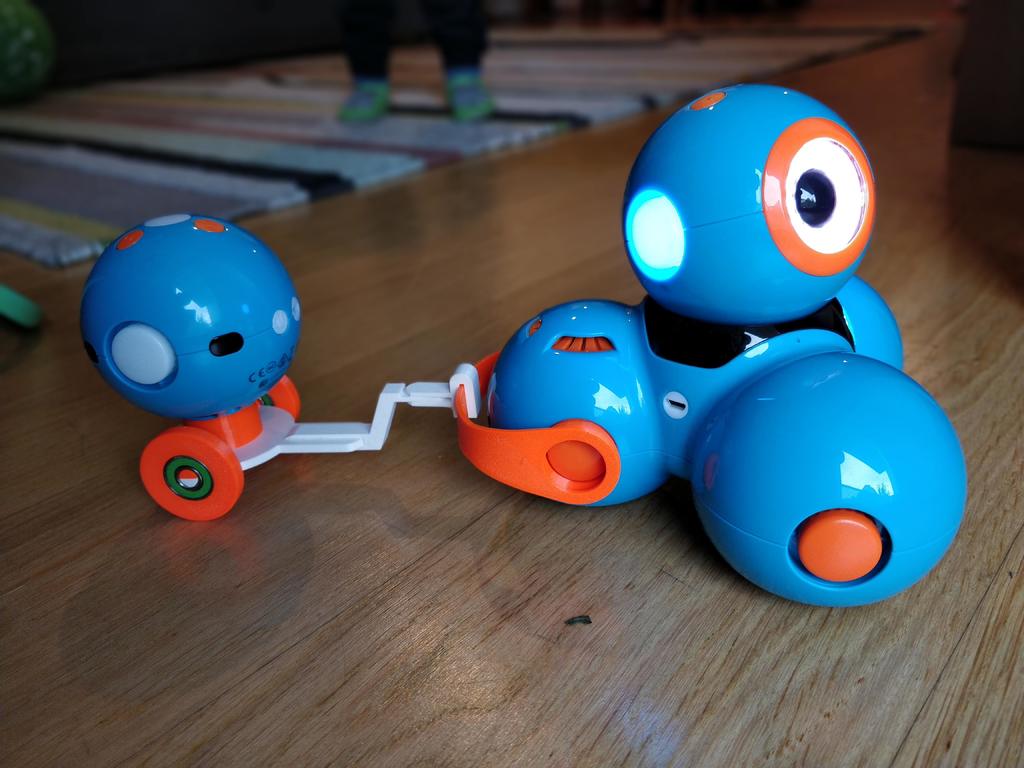 Dash and Dot Robots Trailer by zoltanf | Download free STL model ...