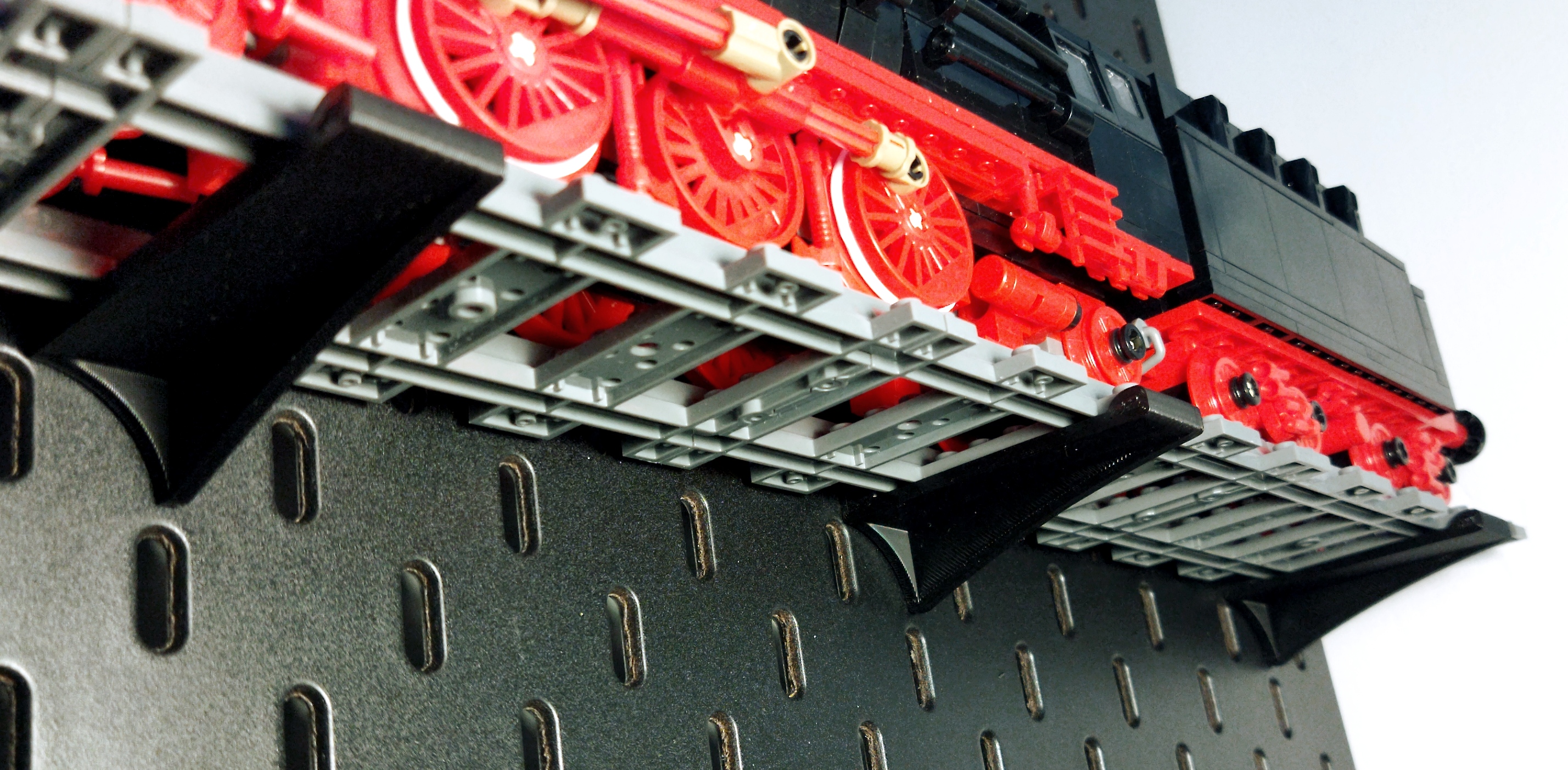 Skadis Lego train track mount by Otto | Download free STL model ...