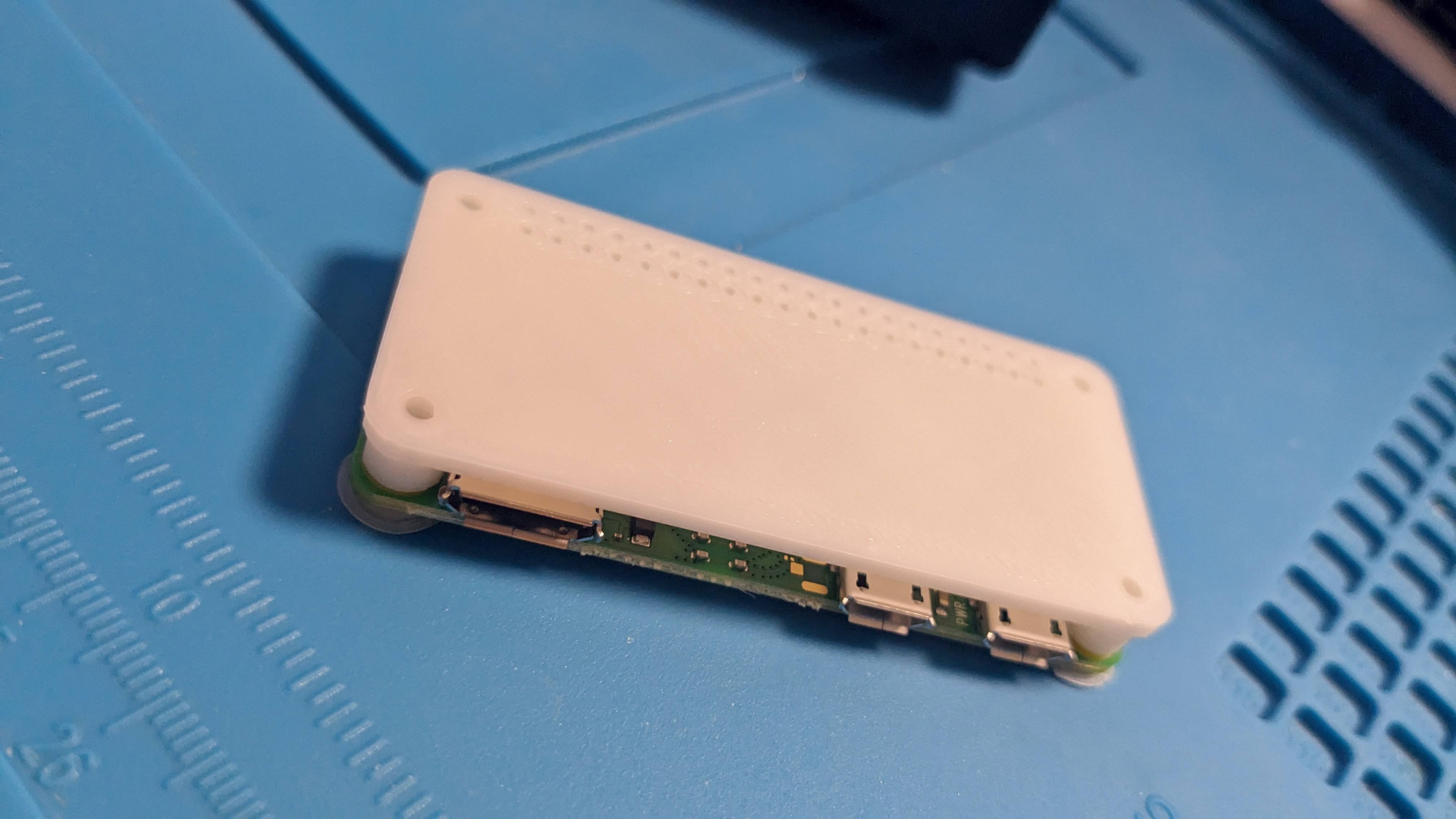 Raspberry Pi Zero 2 W minimal Case by miriorg | Download free STL model ...