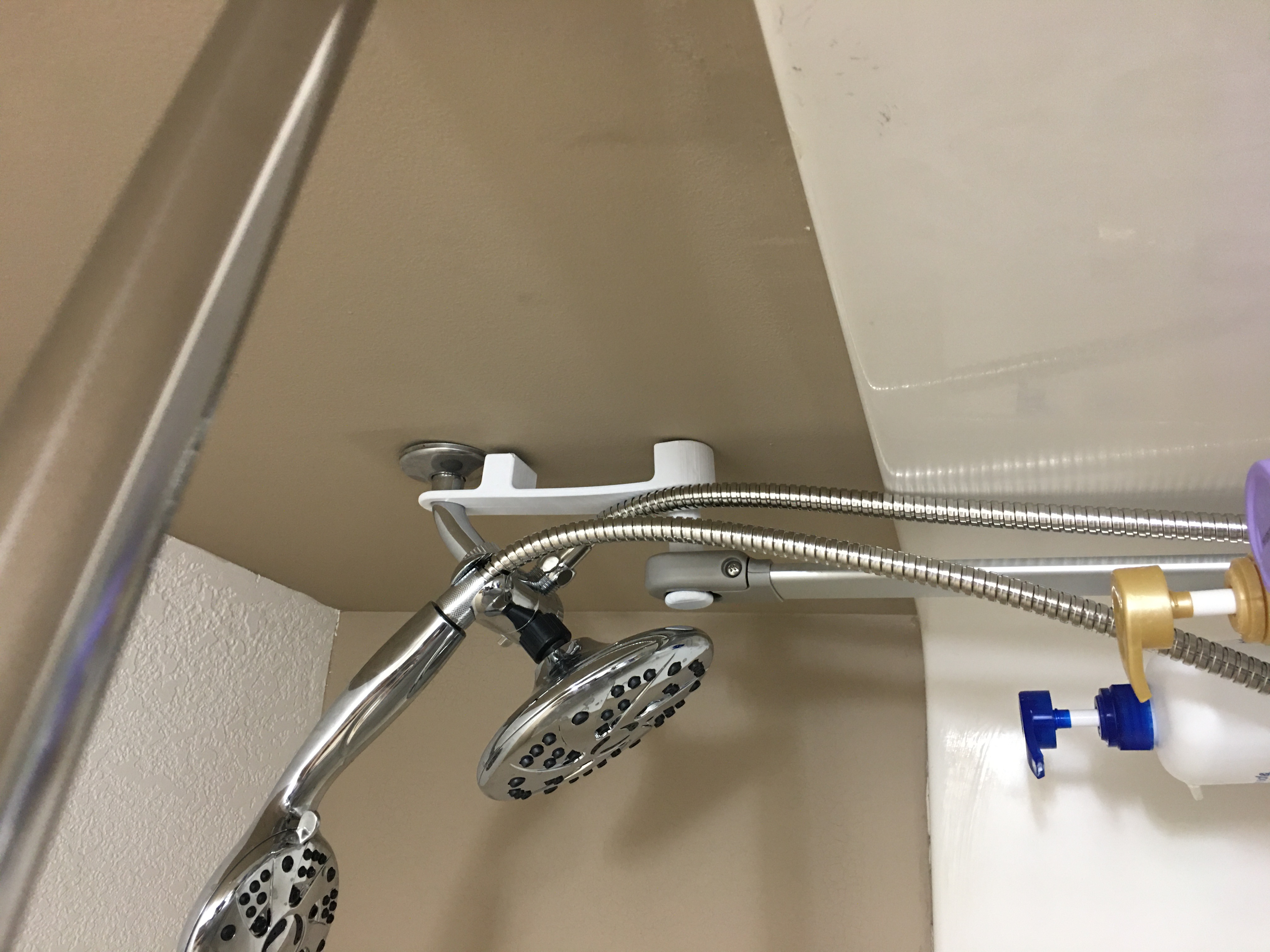 Shower Caddy Adapter by SuperPilot | Download free STL model ...