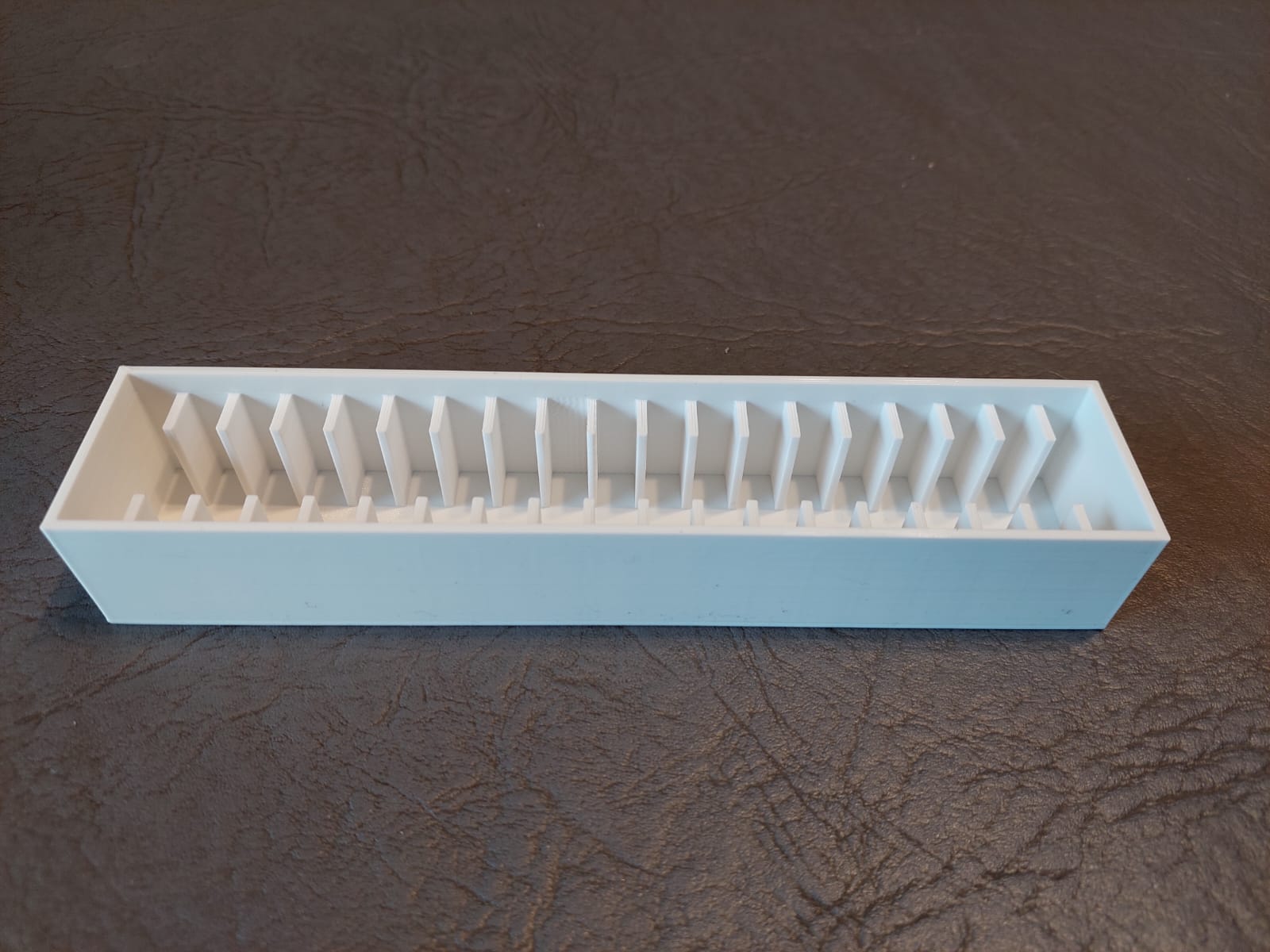 Box with slots (40x192x30mm - 19 slots) by MauroZ | Download free STL ...