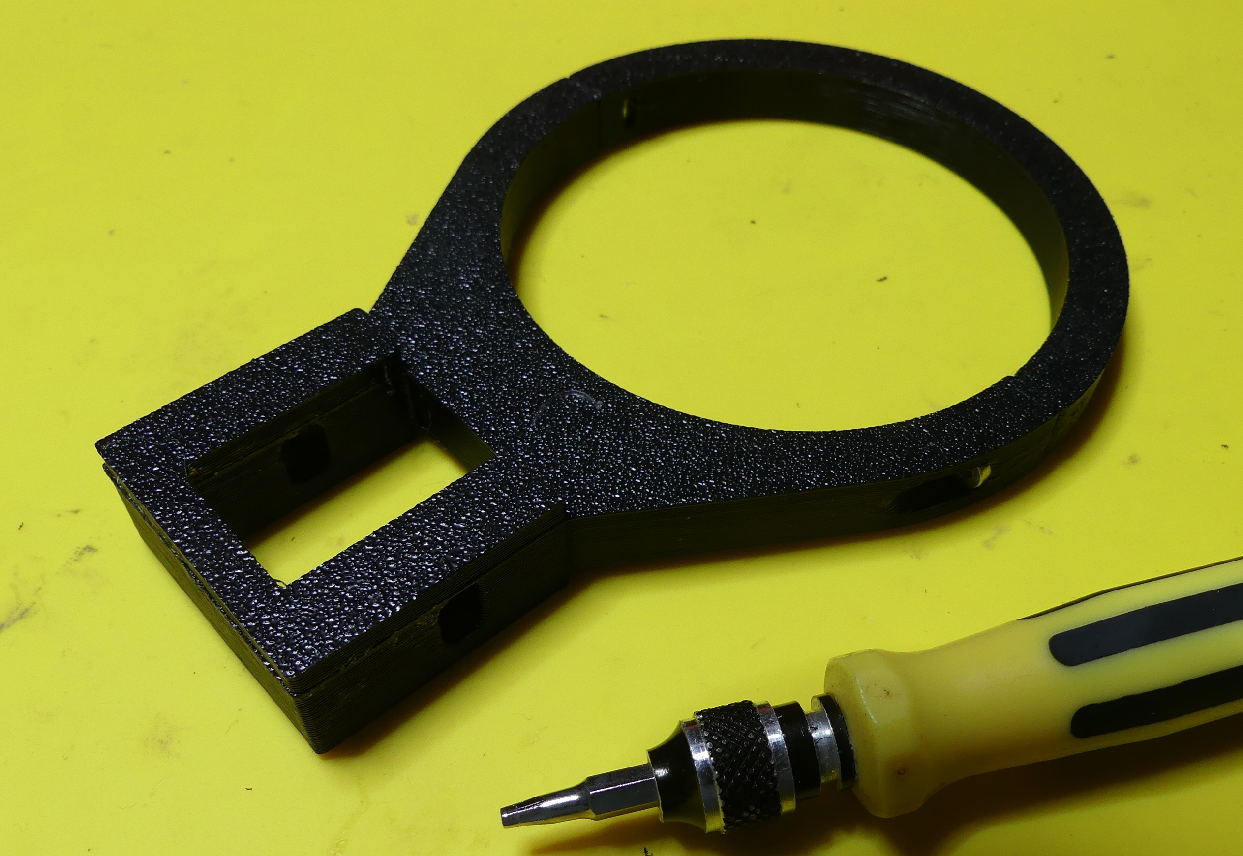 DRO Vertical-Axis Mount by werz 99 | Download free STL model ...