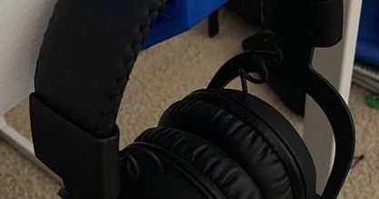 Centro Glass Computer Desk Headphone Hook with Magnets by partypancake8 ...