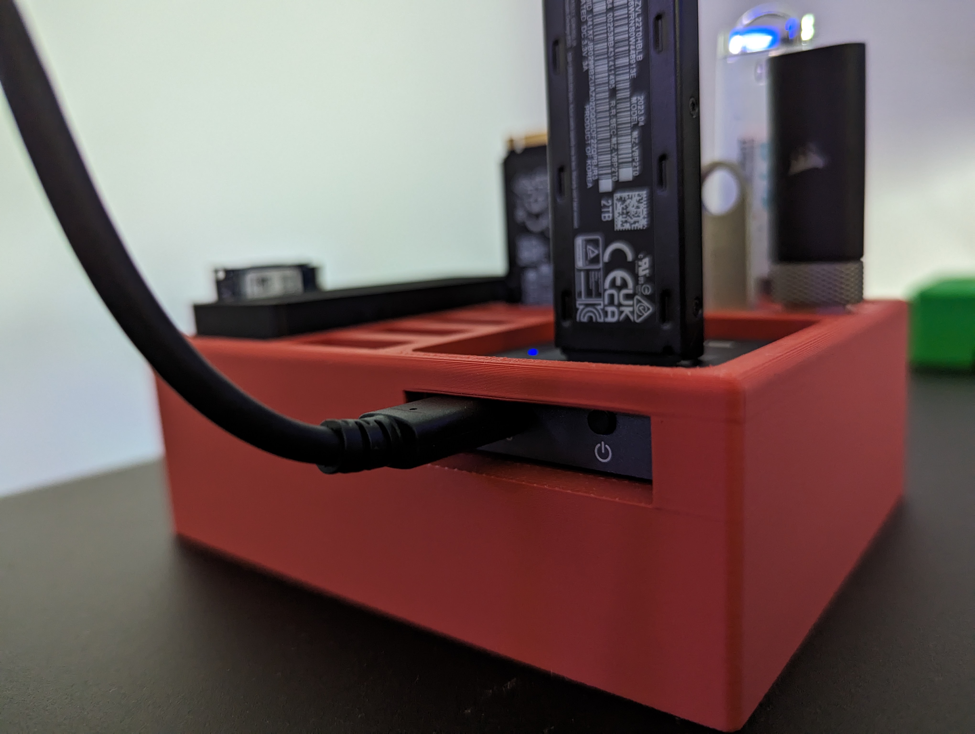 NVME/USB/ NVME controller desk organizer by Seapanda | Download free ...