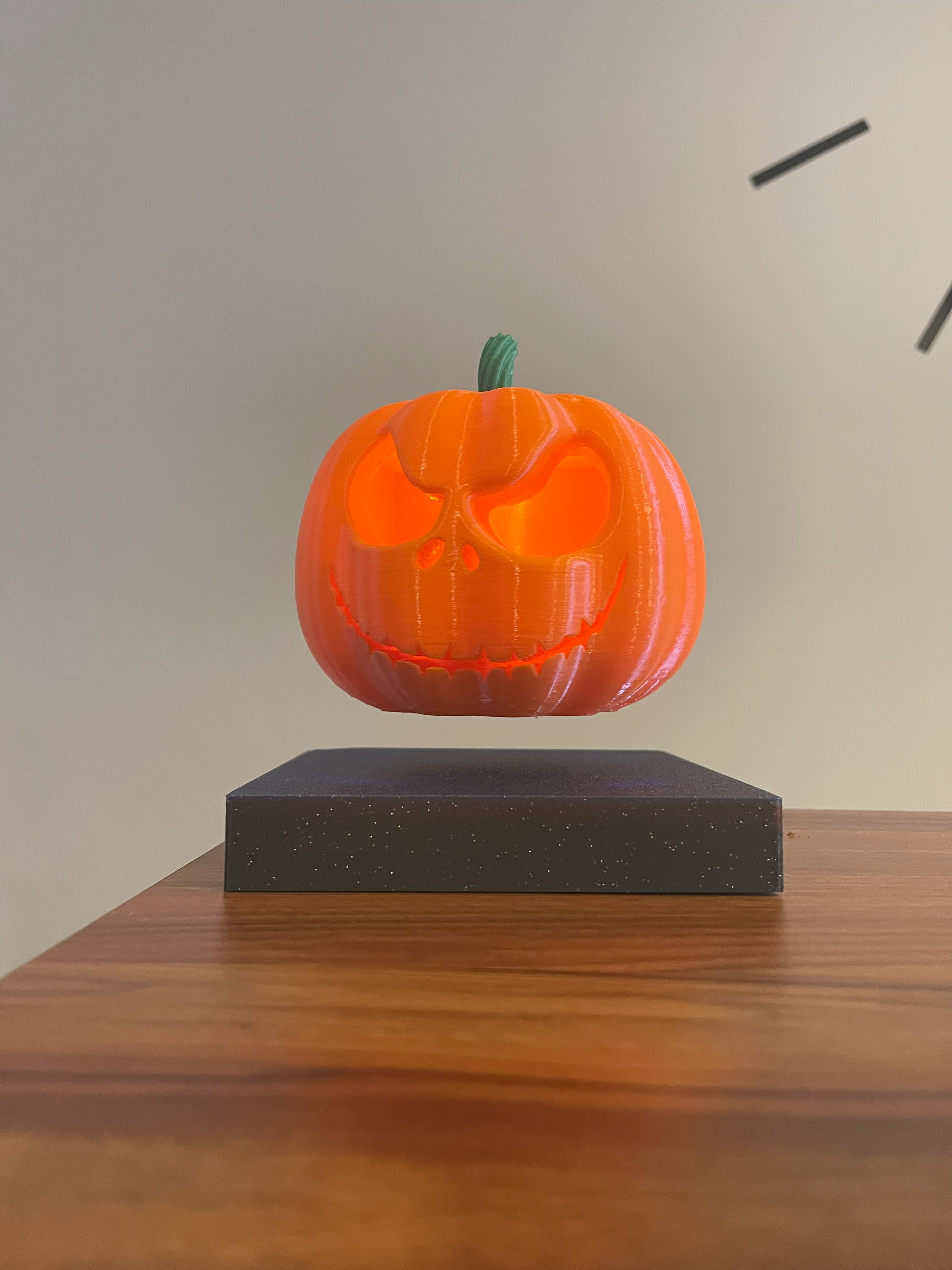 Levitating Halloween Decoration by Oriol3D | Download free STL model ...