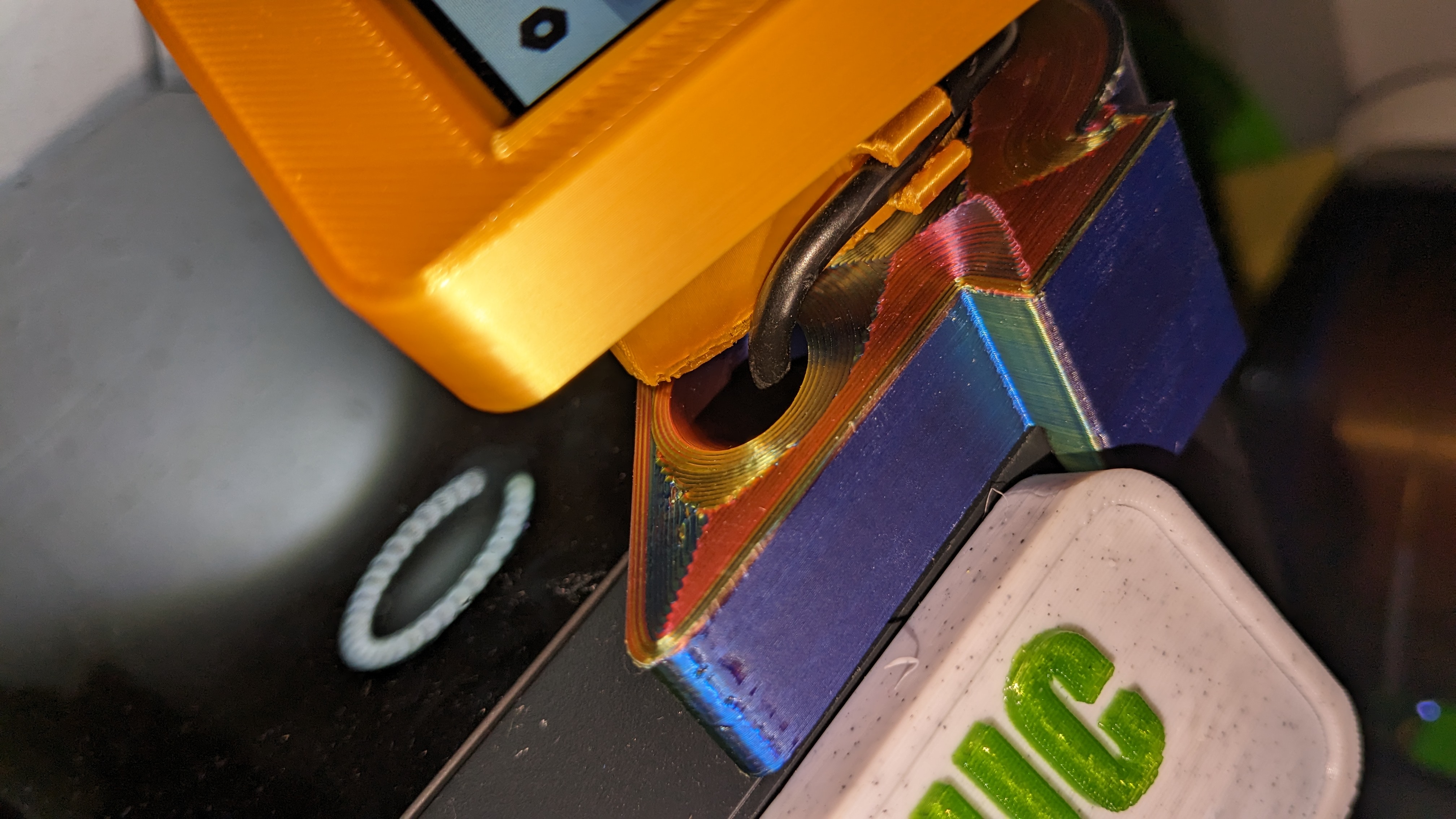 X-Touch / P1Touch Corner Stand (P1S und P1P) by Lucyna Kushinada ...