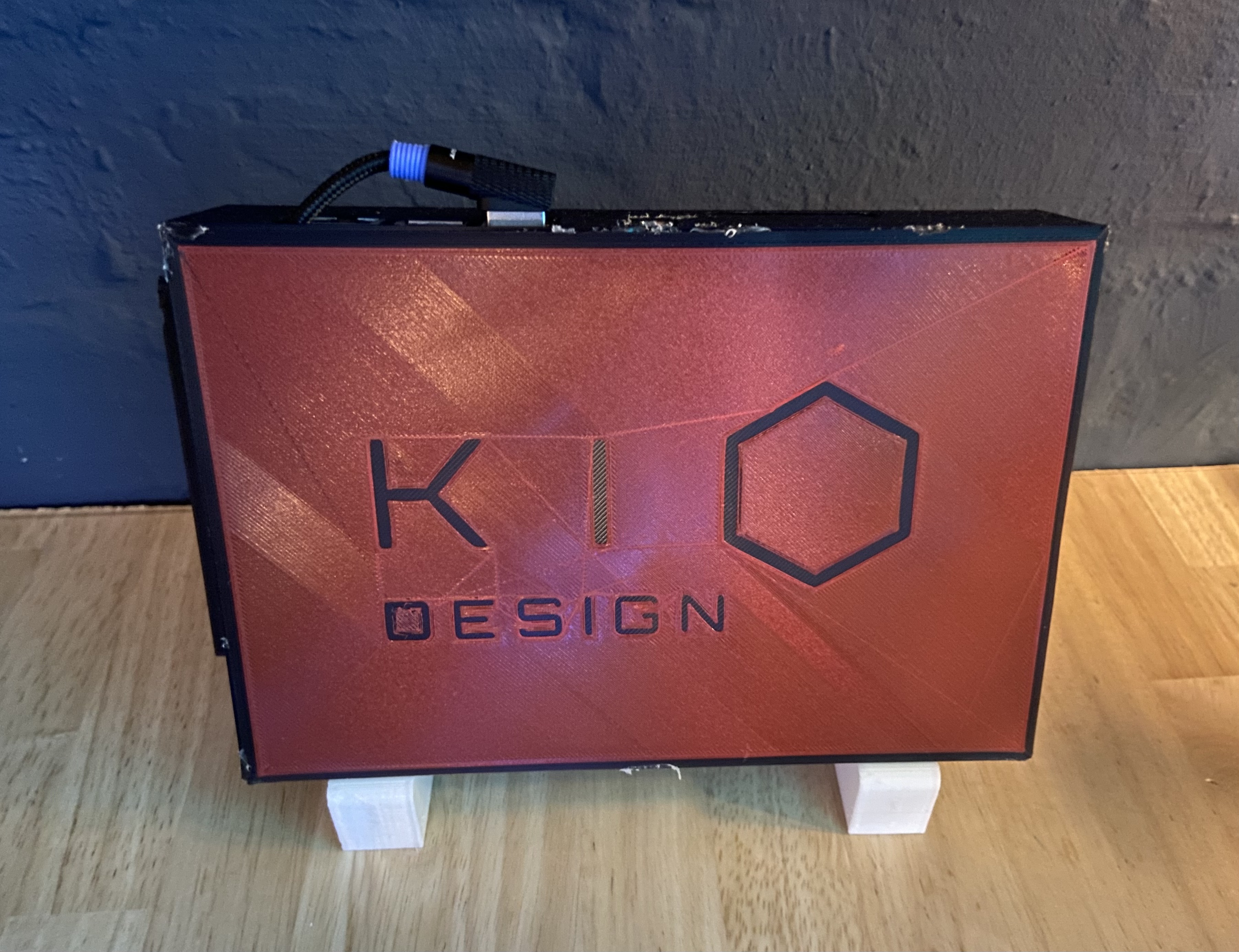 Universal Tablet Stand by KIO-Design | Download free STL model ...