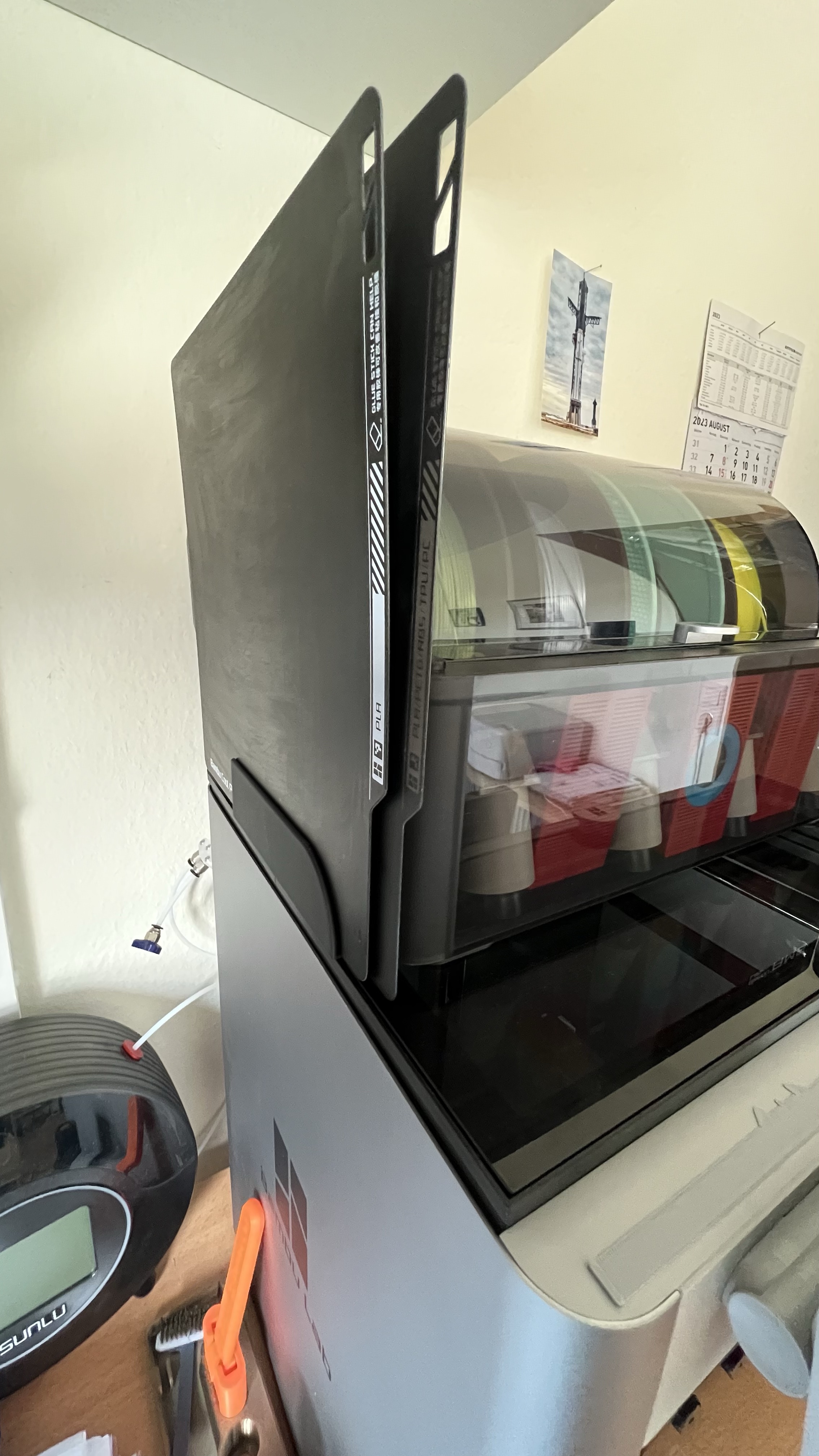 AMS Build Plate Holder BambuLab Update by Darkmoon | Download free STL ...