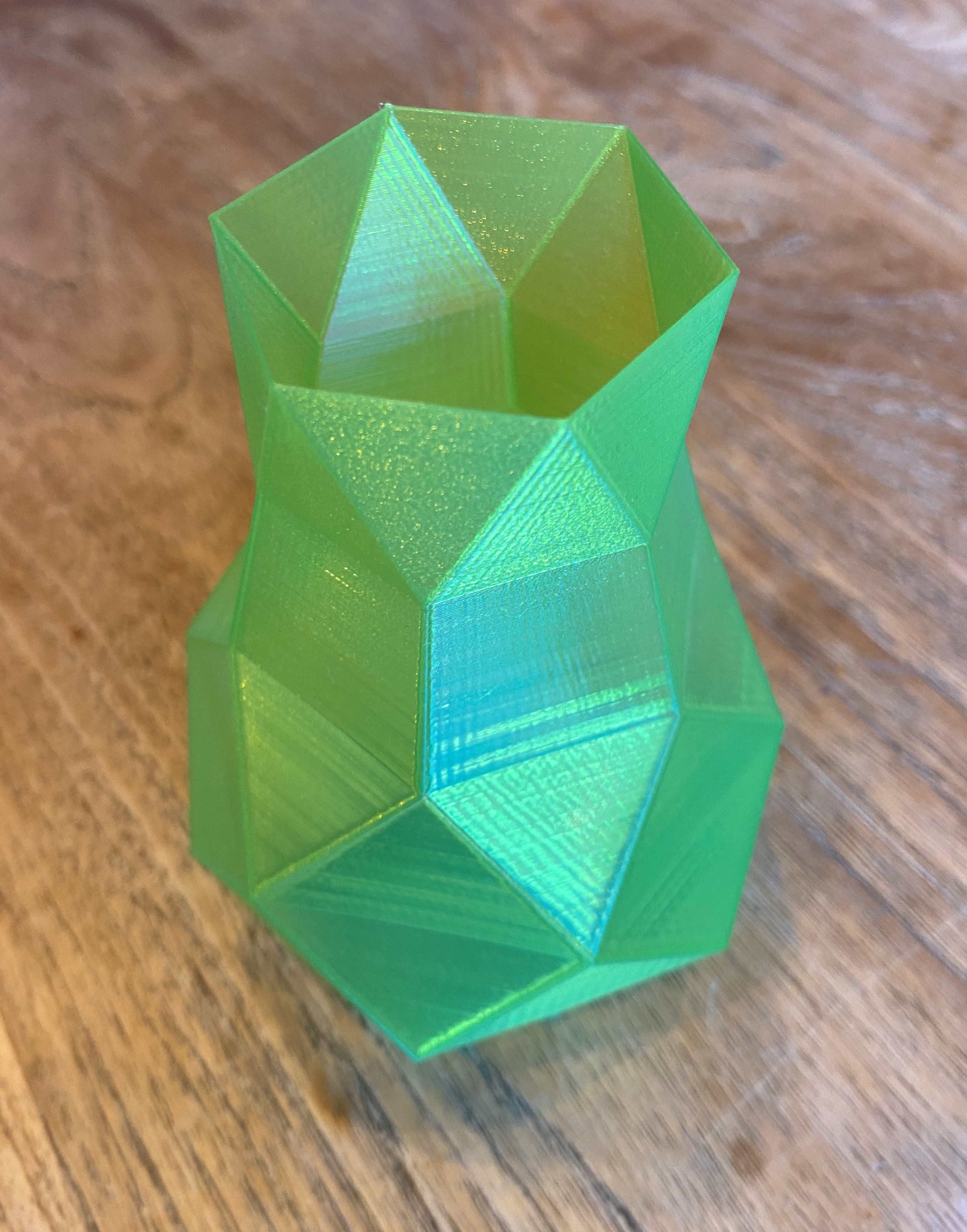 Low-Poly Vase by KIO-Design | Download free STL model | Printables.com