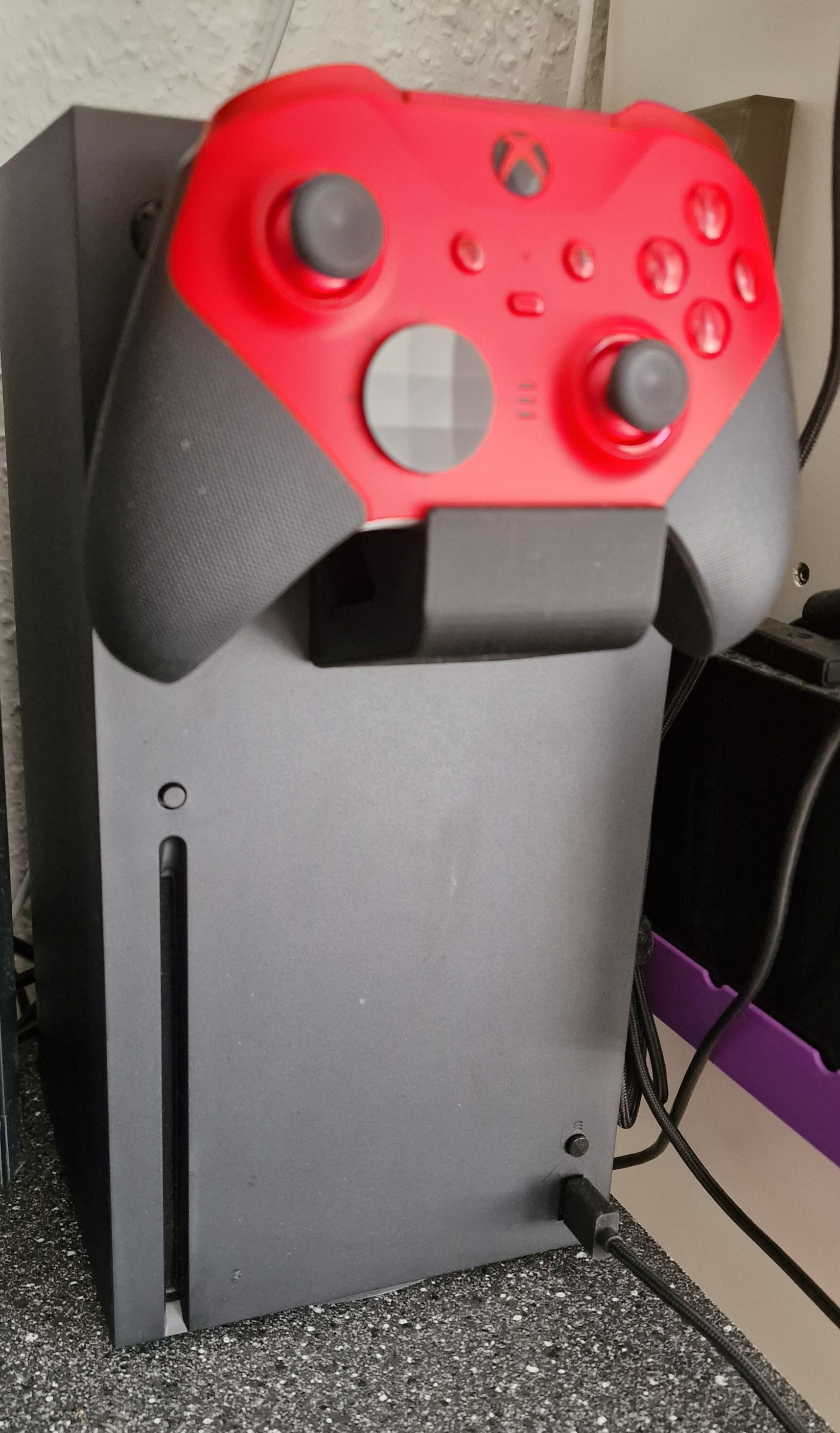Xbox Controller holder for Xbox Series X by MWinkel | Download free STL ...