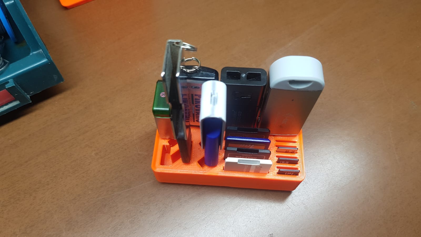 Gridfinity SD Card, MicroSD Card, and USB Stick Holder. Now also with ...