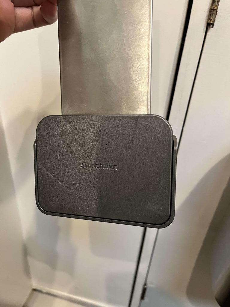 Simplehuman compost caddy cabinet mount by sheevum | Download free STL ...