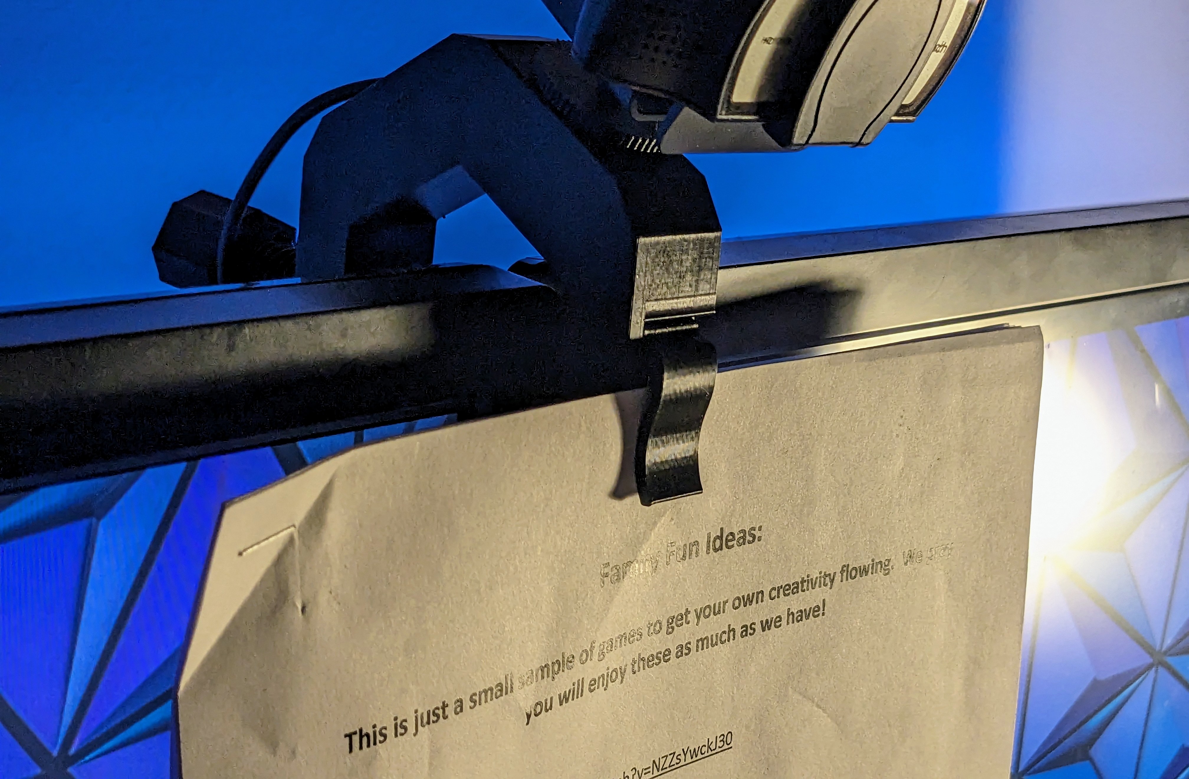 Monitor Paper Holder Mount (Cold Shoe) by meagerfindings | Download ...