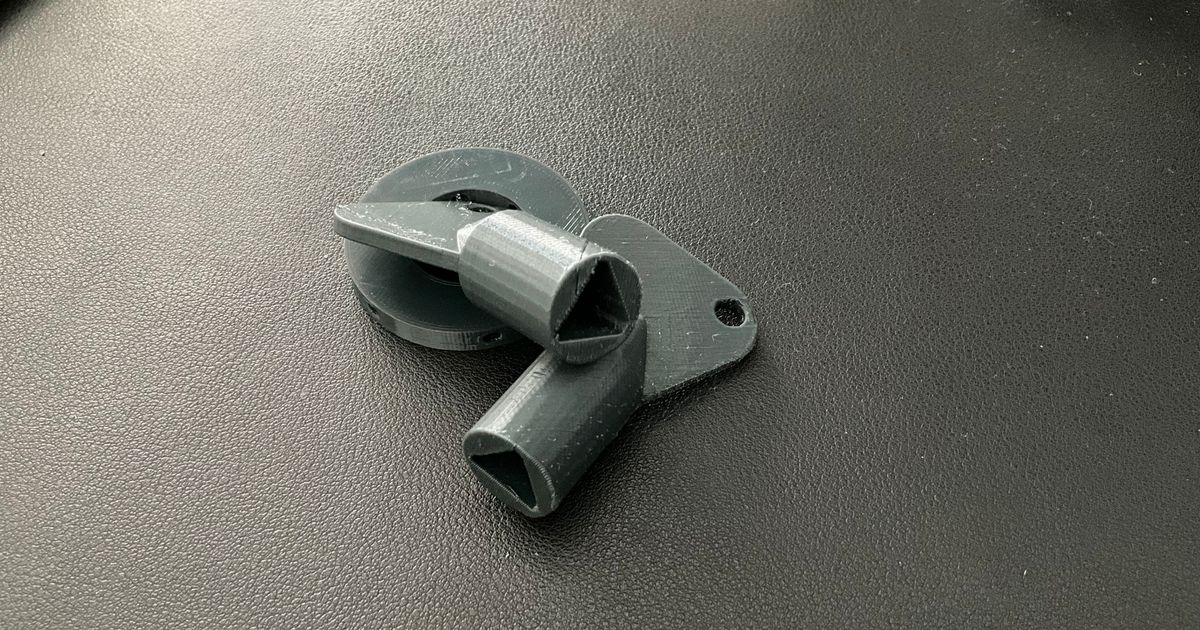 Meter Cupboard Key Triangle Short by Celso Santos | Download free STL ...