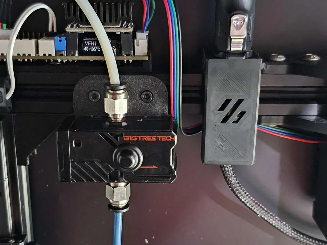 BTT Smart filament sensor V2 2020 mount by Demond | Download free STL ...