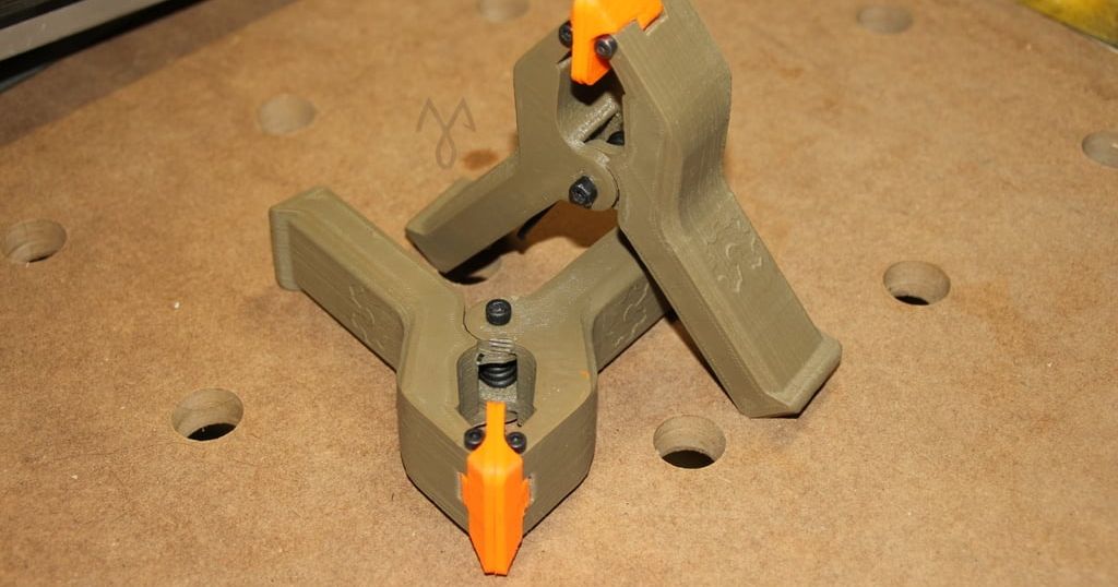 Serious Spring Clamp by JMAW | Download free STL model | Printables.com