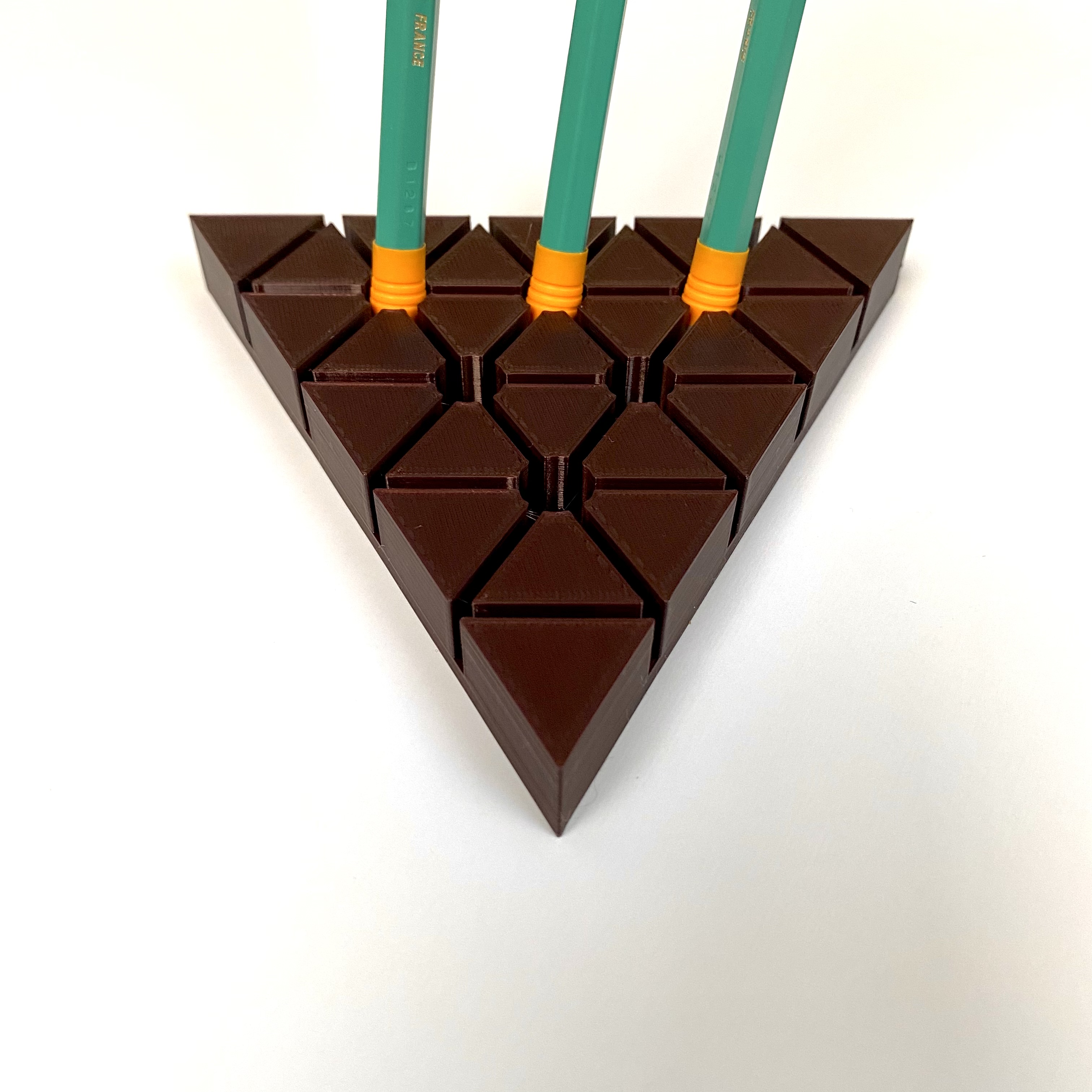 Triangular office organizer by Richard | Download free STL model ...