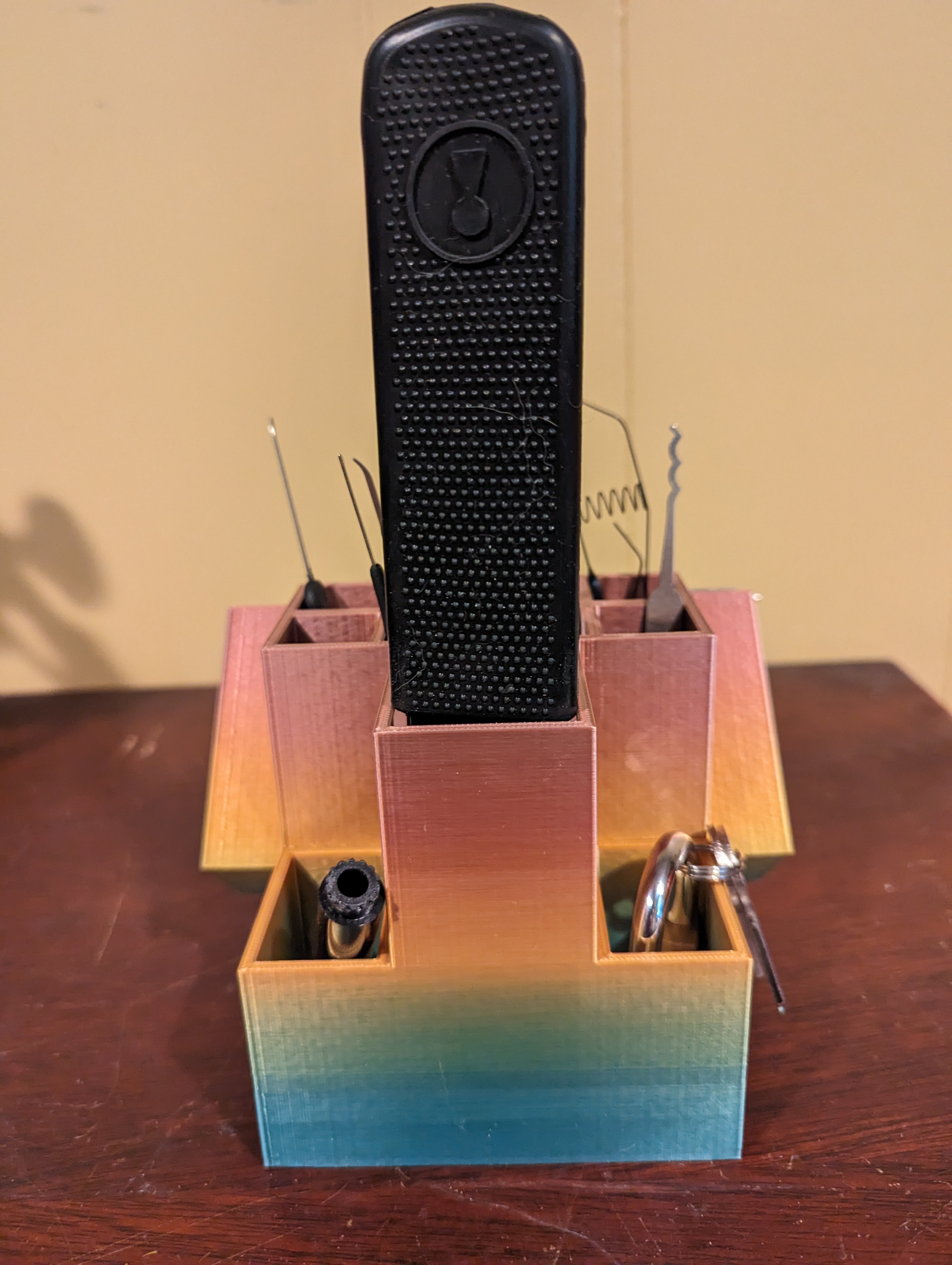 Desk Organizer/Lockpick holder by Marruk | Download free STL model ...
