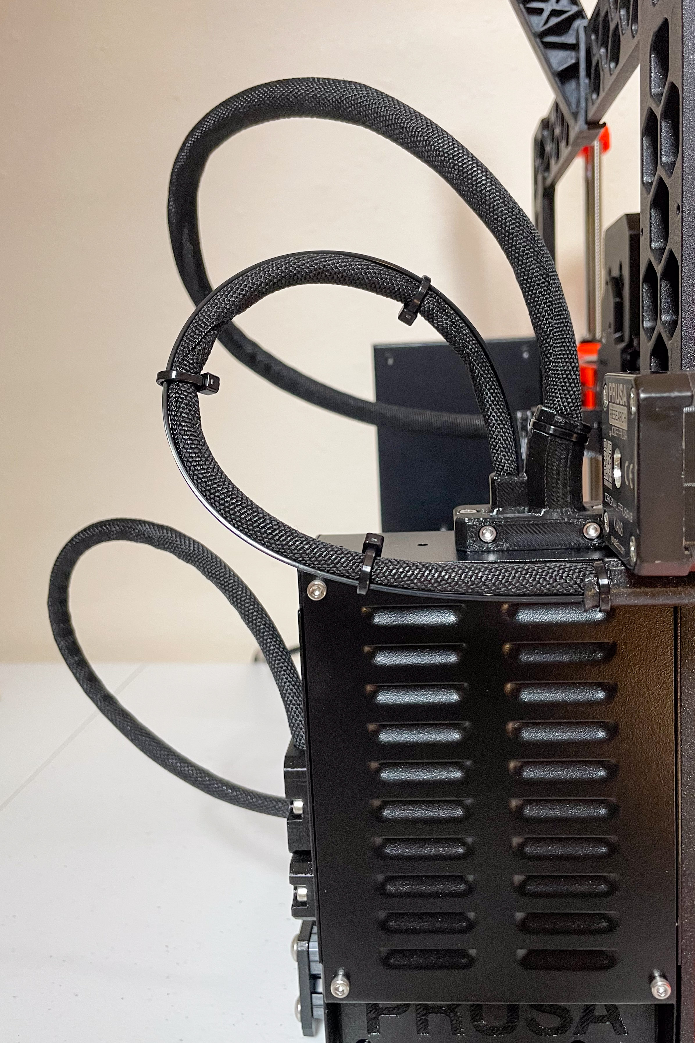 Prusa Mk4 X-Axis Strain Relief with Drag Chain Support by curby ...