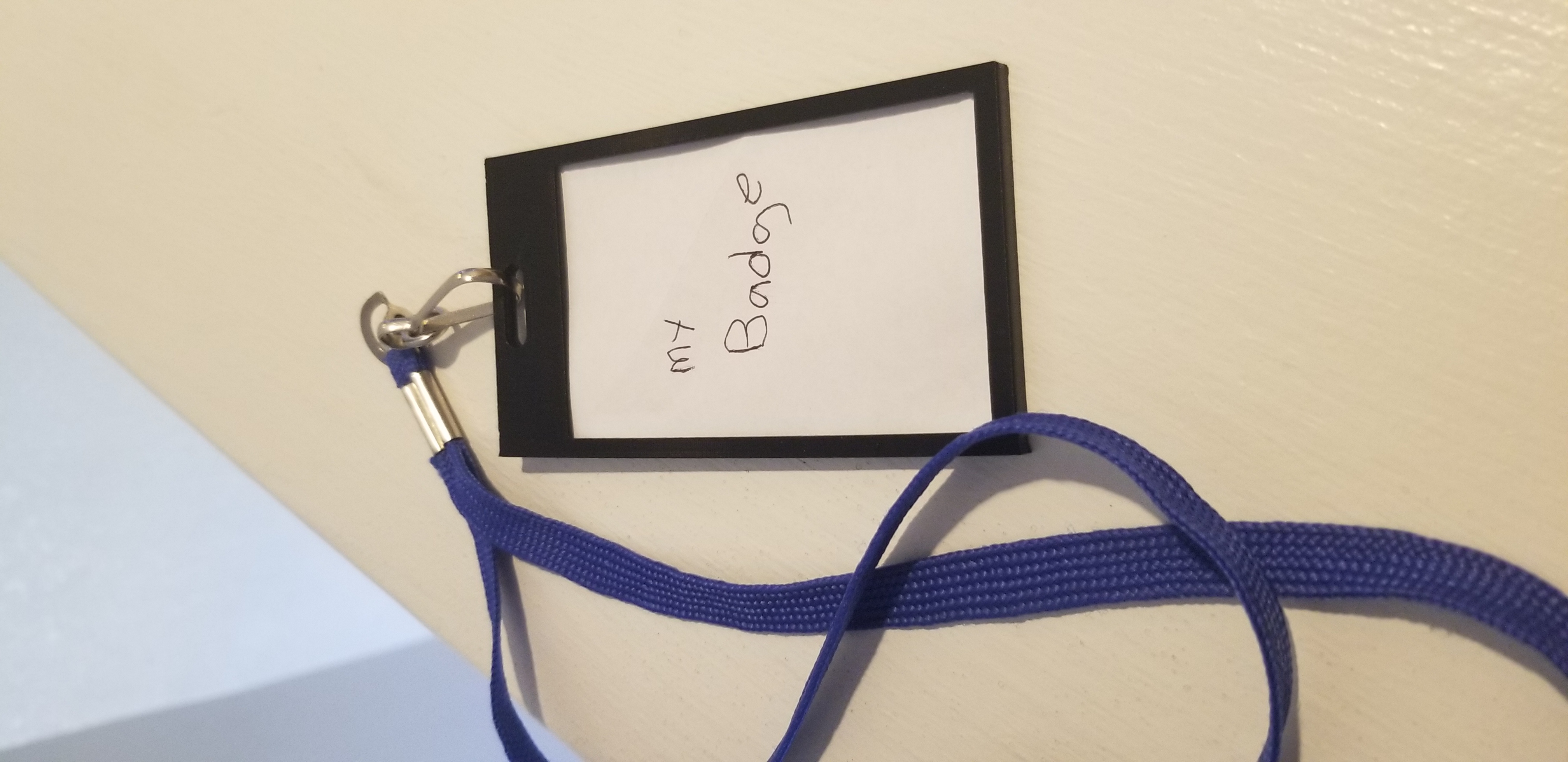 Badge Holder by 𝘾𝙖𝙙𝙑𝙞𝙥𝙚𝙧 | Download free STL model | Printables.com