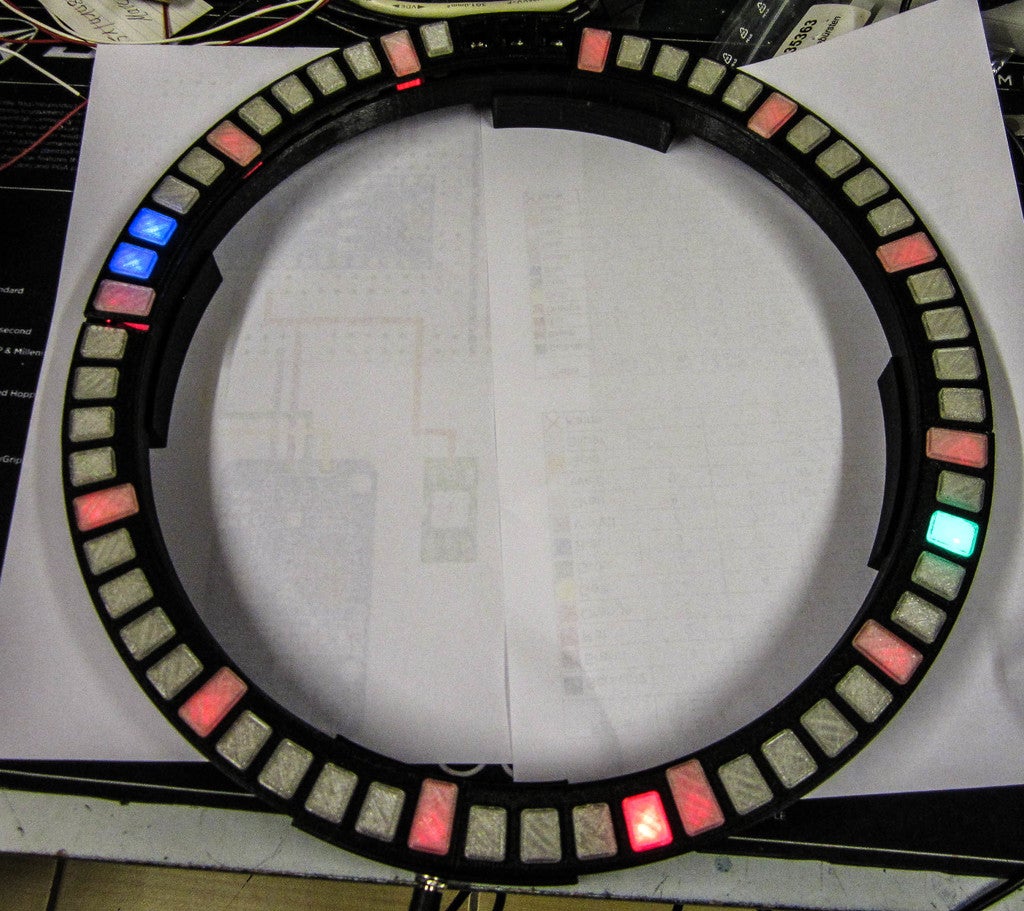 Runde Neopixel Uhr (WS2812B) by elSomero Blanko | Download free STL ...