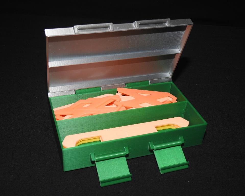 Customizable Filament Hinge Box (OpenSCAD) by SteveS42 | Download free ...
