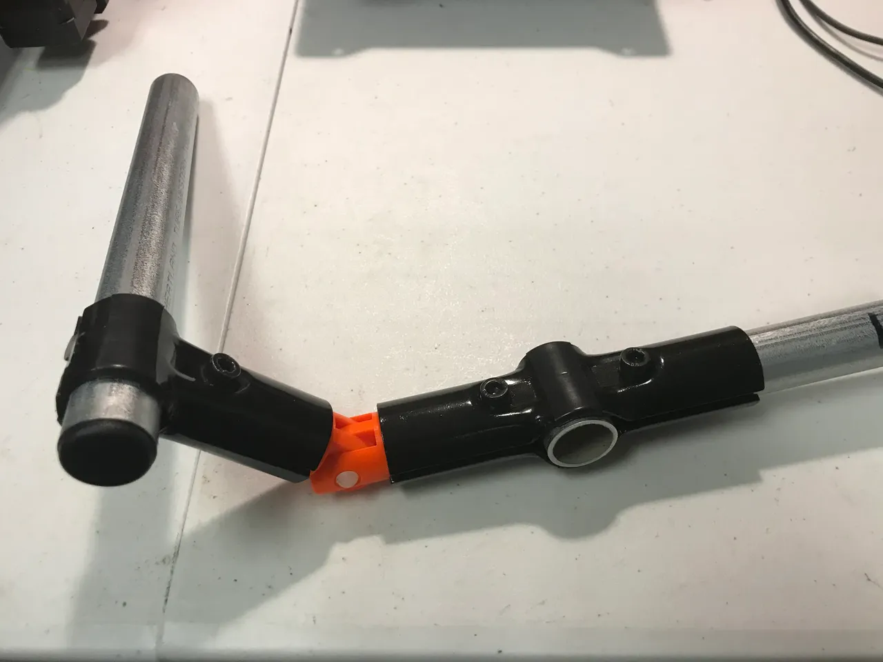 Makerpipe Hinge for EMT pipe by Simple3D | Download free STL model ...