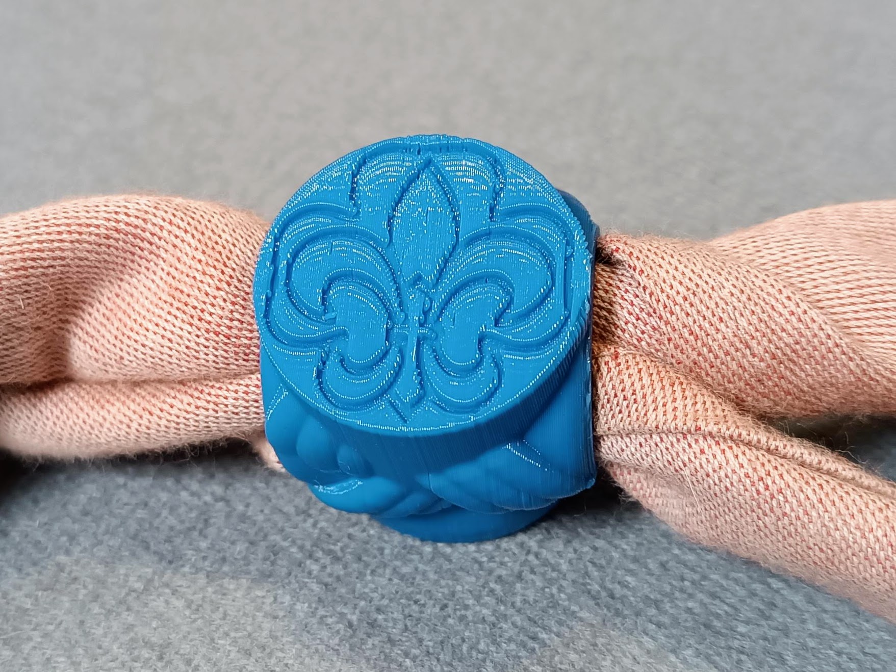 VCP Wagggs Scout woggle. Scarf Ring with fleur de lis and trefoil ...