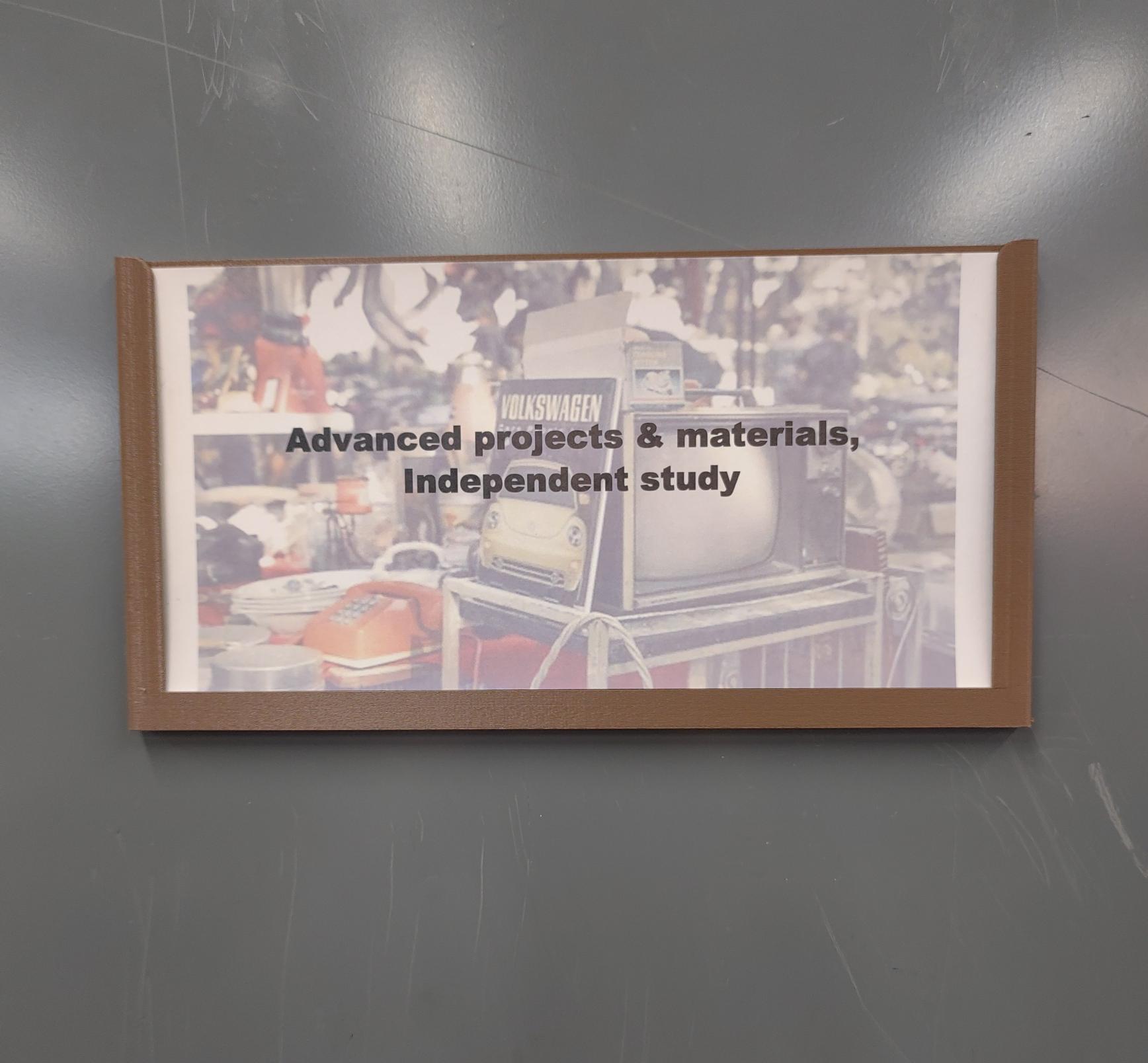 Label holder frame by coilbuilder | Download free STL model ...