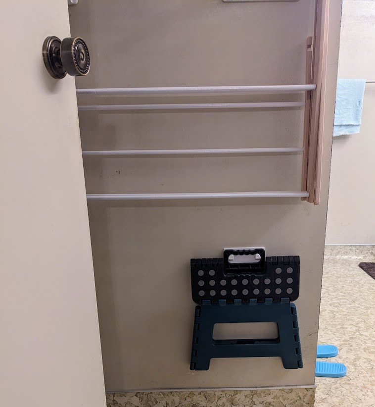 Wall hanger for fold-up step ladders. by IvyMike | Download free STL ...