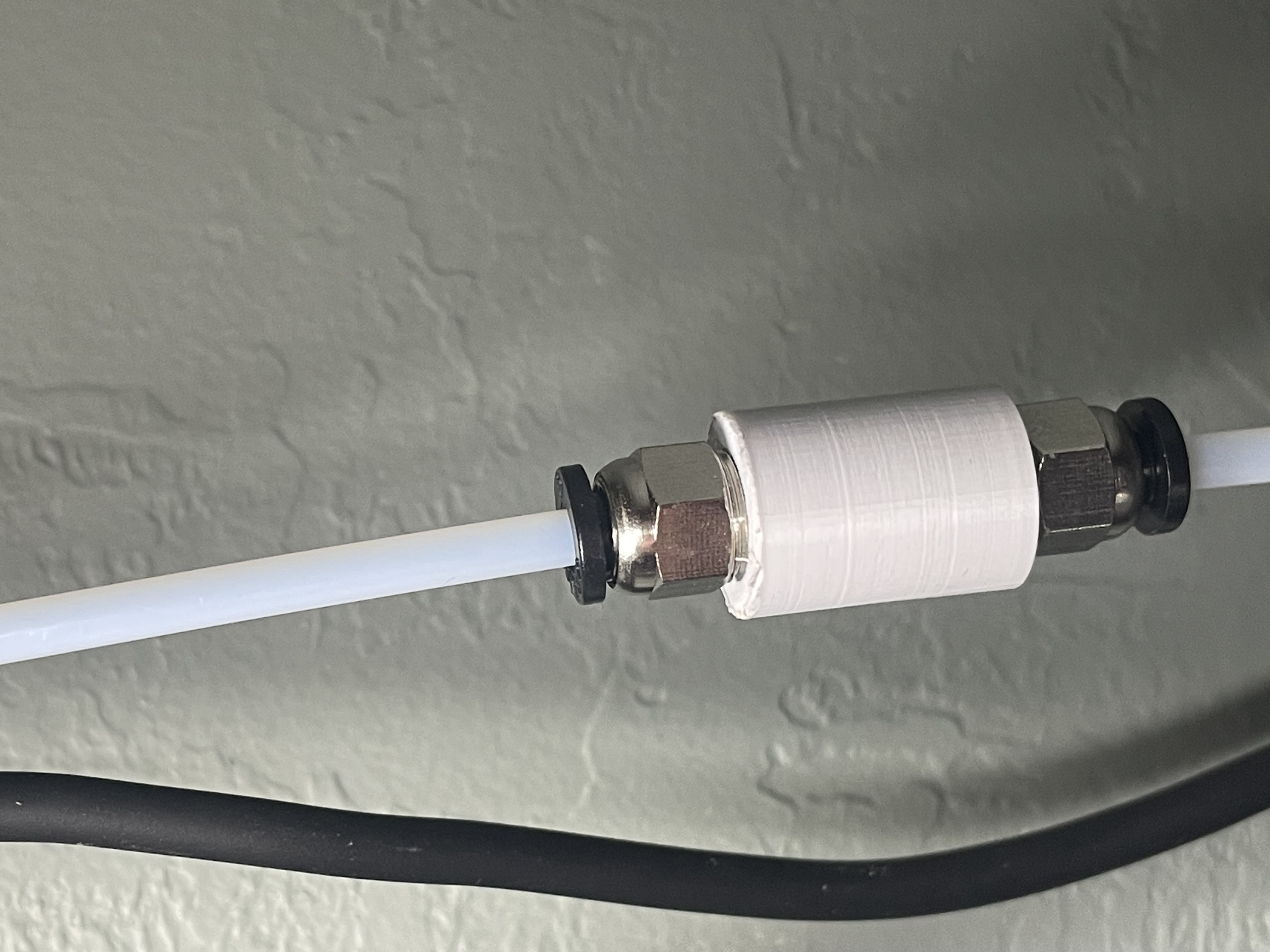 In-line PTFE Connector by Jerome Bohman | Download free STL model ...