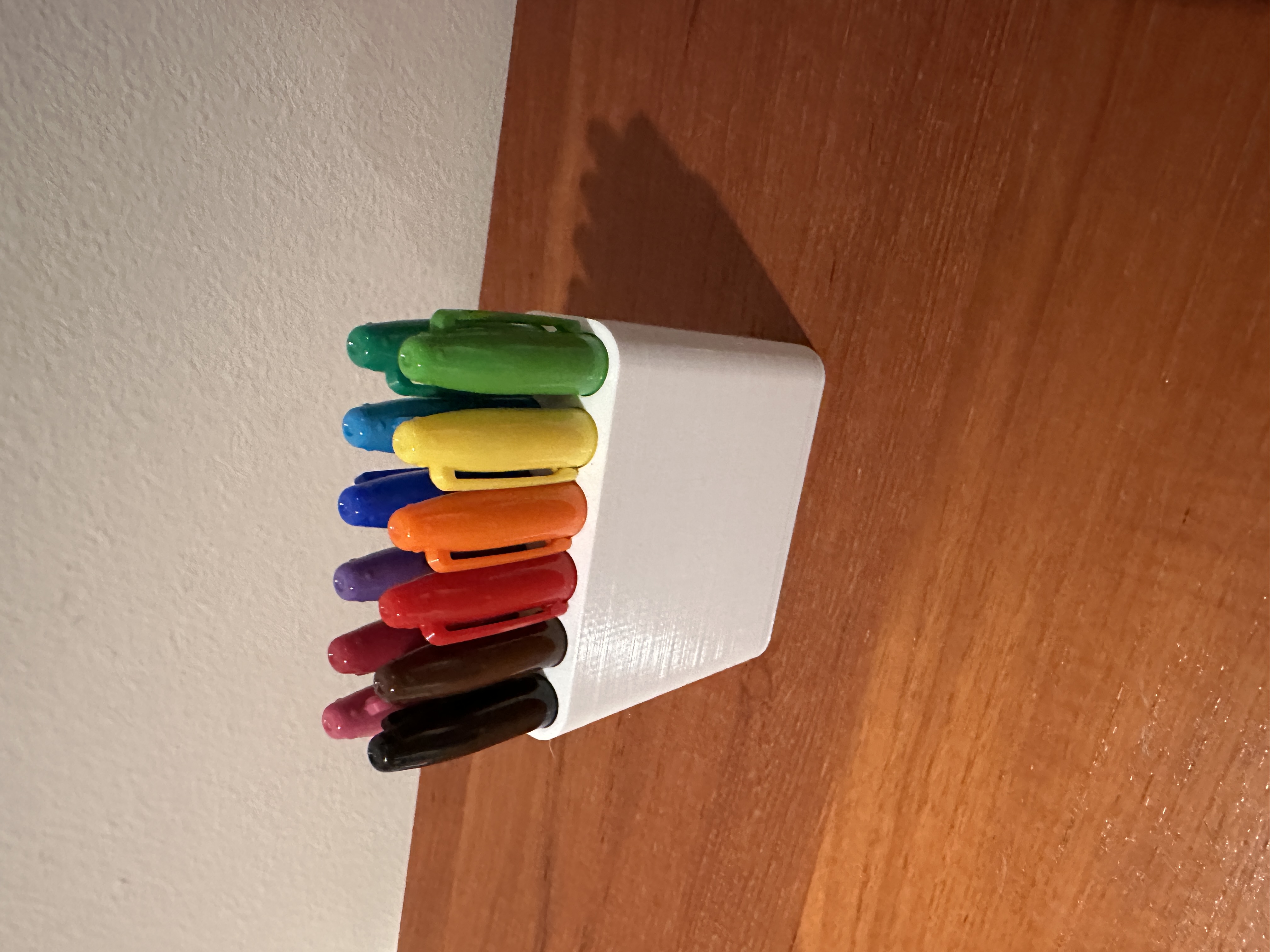 Customizable Marker Container by erikringwalters | Download free STL ...