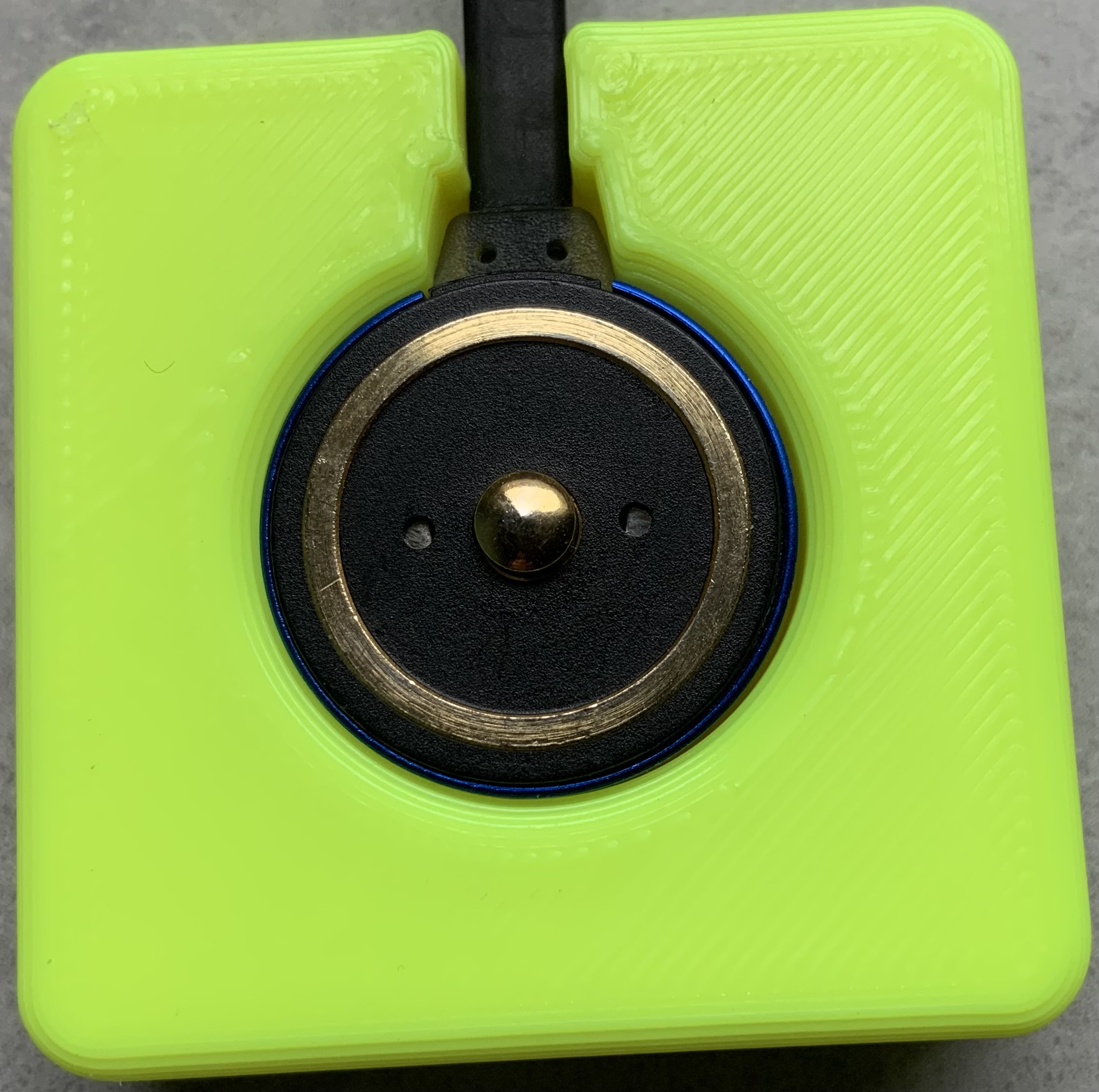 Gridfinity Olight Charging Base with magnetic base by str0gg | Download ...