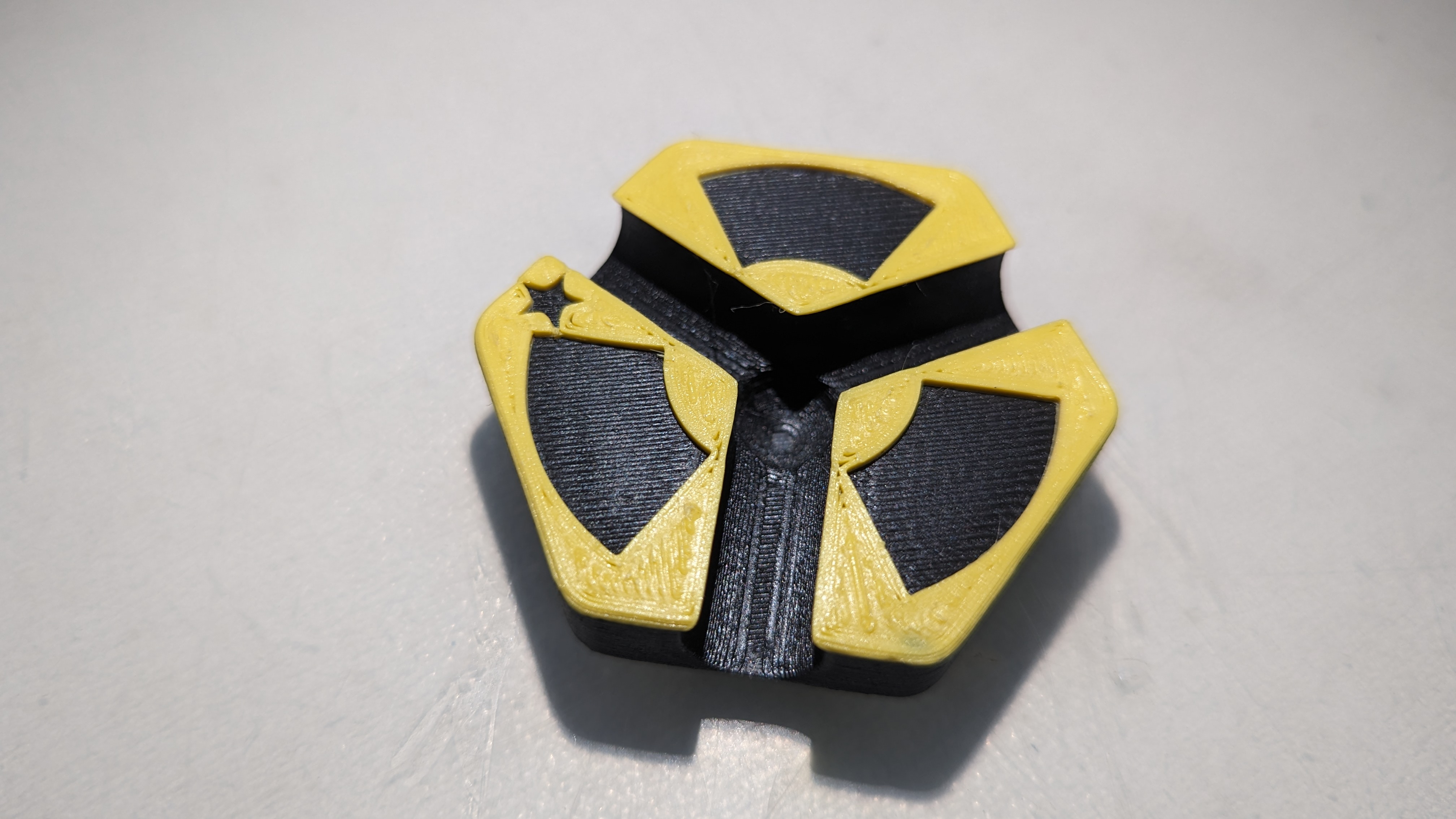 Hextraction Reactor Meltdown Tile by Jonne Terlouw | Download free STL ...