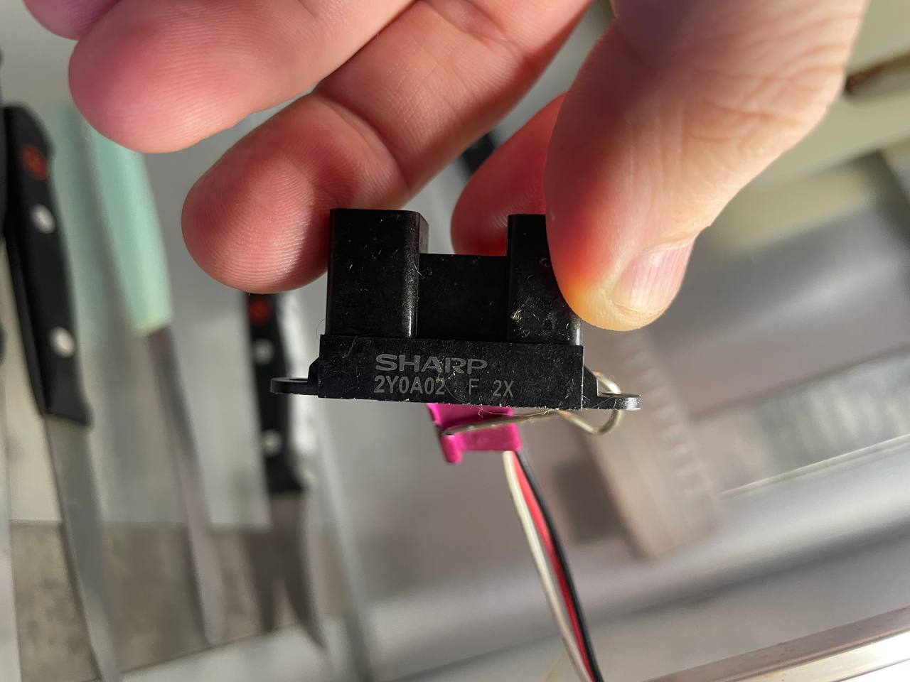 Kitchen light SHARP 2Y0A02 distance sensor mount by Sergey Sorokin ...