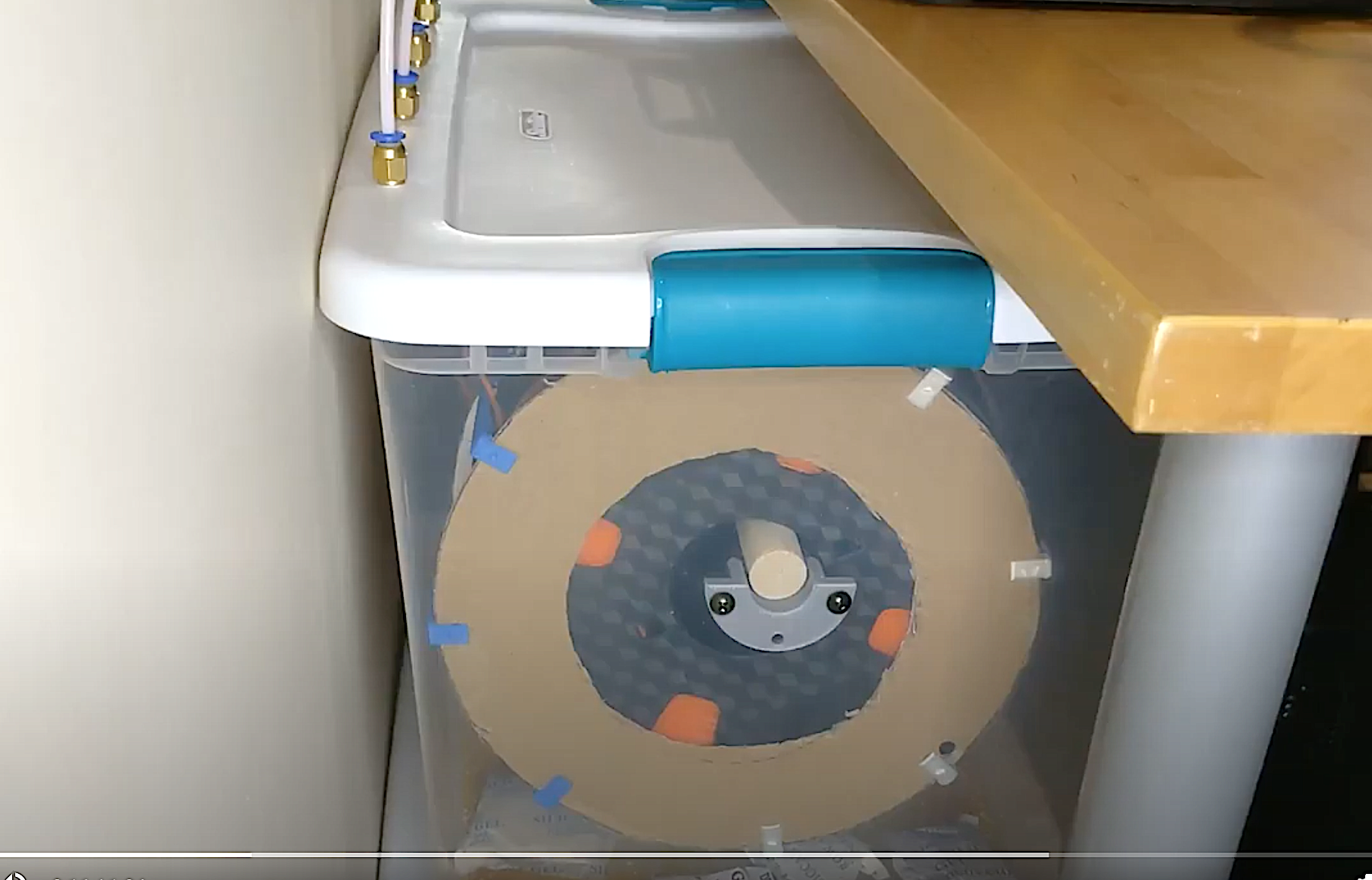 Filament Spool Hanger Rod Mount von tanglyfilament | Kostenloses STL ...