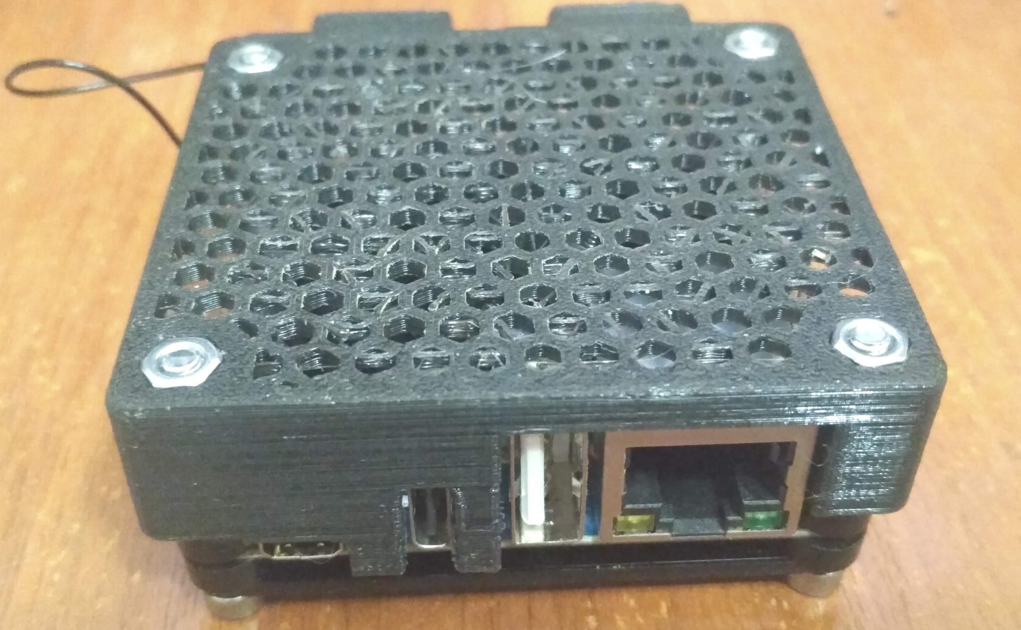 Orange Pi Zero 3 aluminium case frame por ntguest | Descargar modelo ...