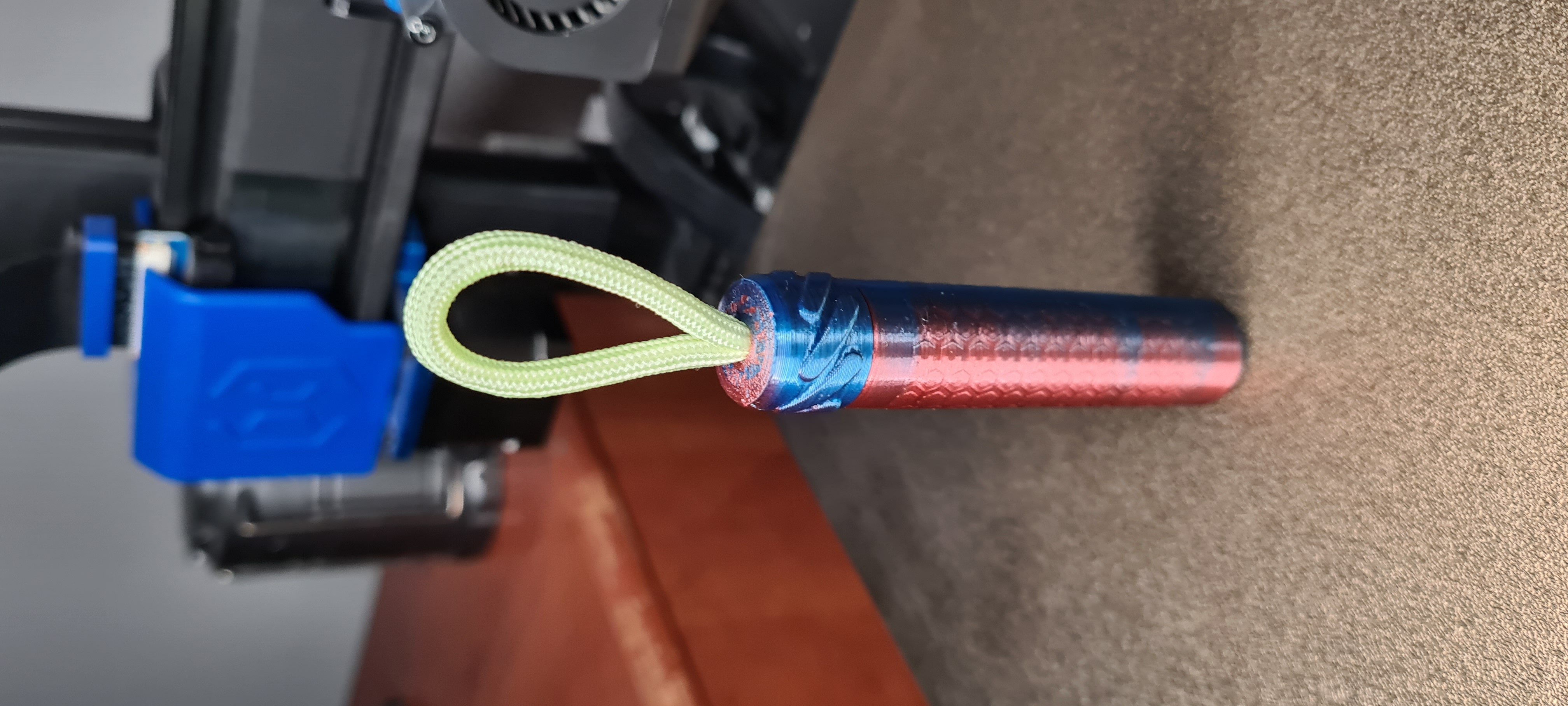 Lanyard EDC Threaded Cylinder Container by slavik kopanov | Download ...