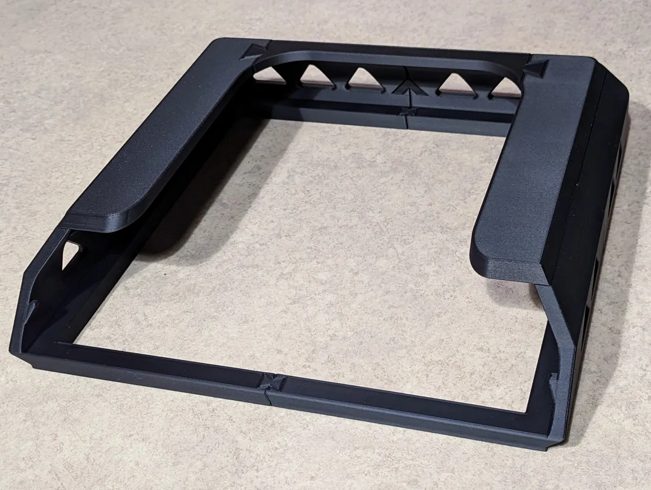 Robust AMS Riser - printable without support by blecheimer | Download ...