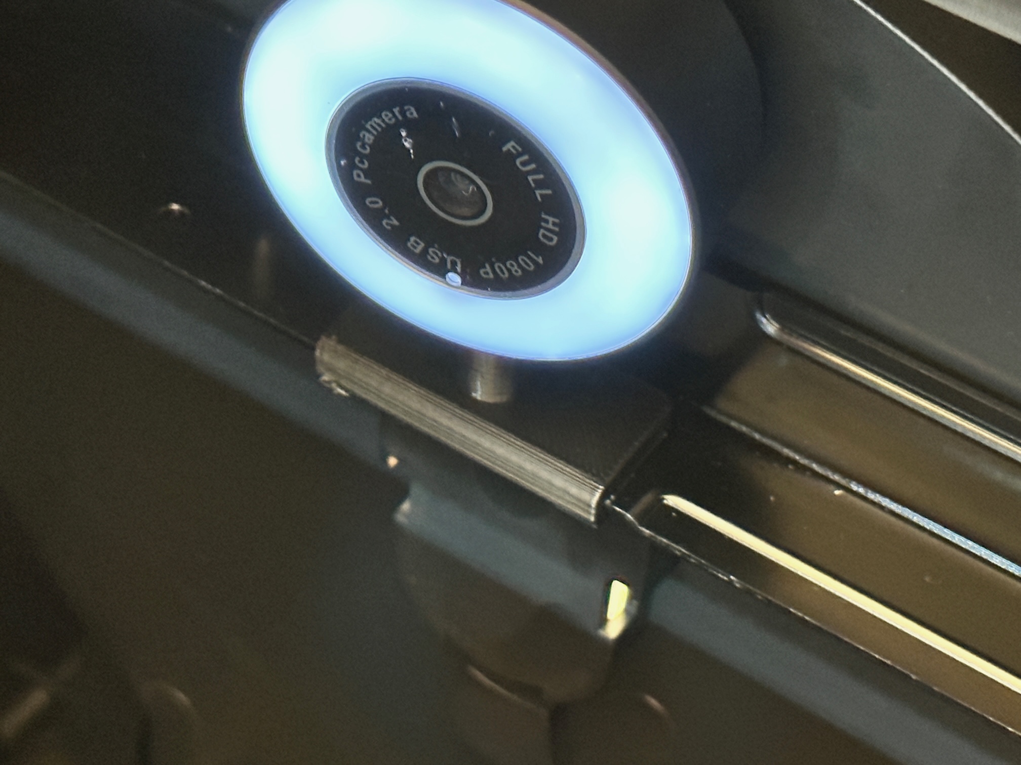Qidi X-Max 3 Camera Mount by GKnopf | Download free STL model ...