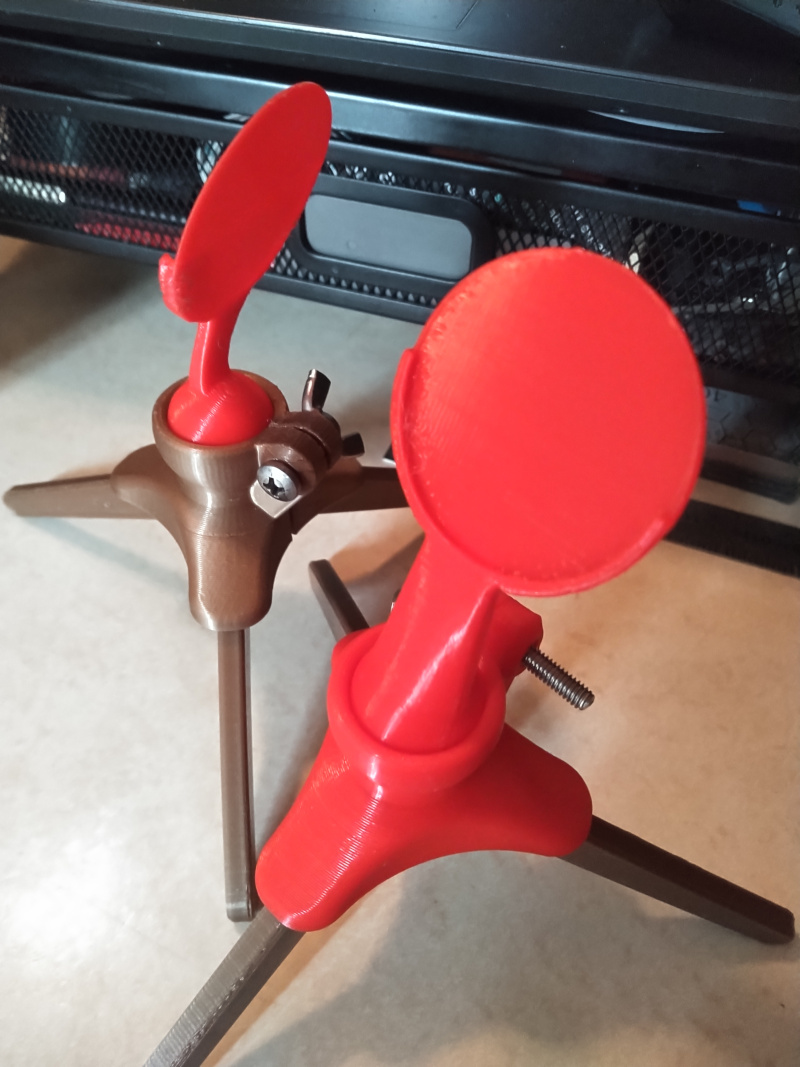 Phone Dock For SubSite's Phone Tripod by Justin Hackman | Download free ...