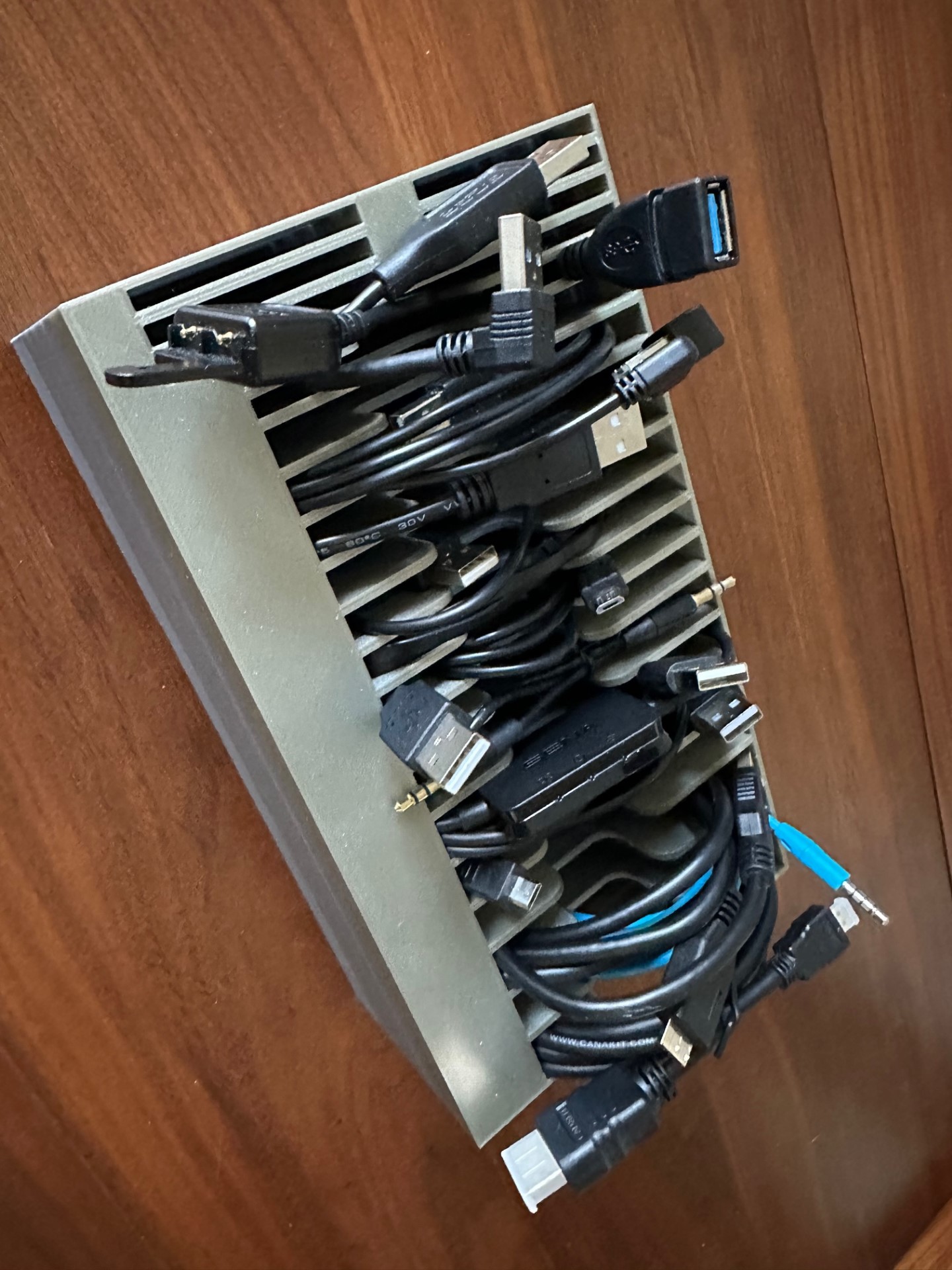 Cable Organizer Box by Memo | Download free STL model | Printables.com