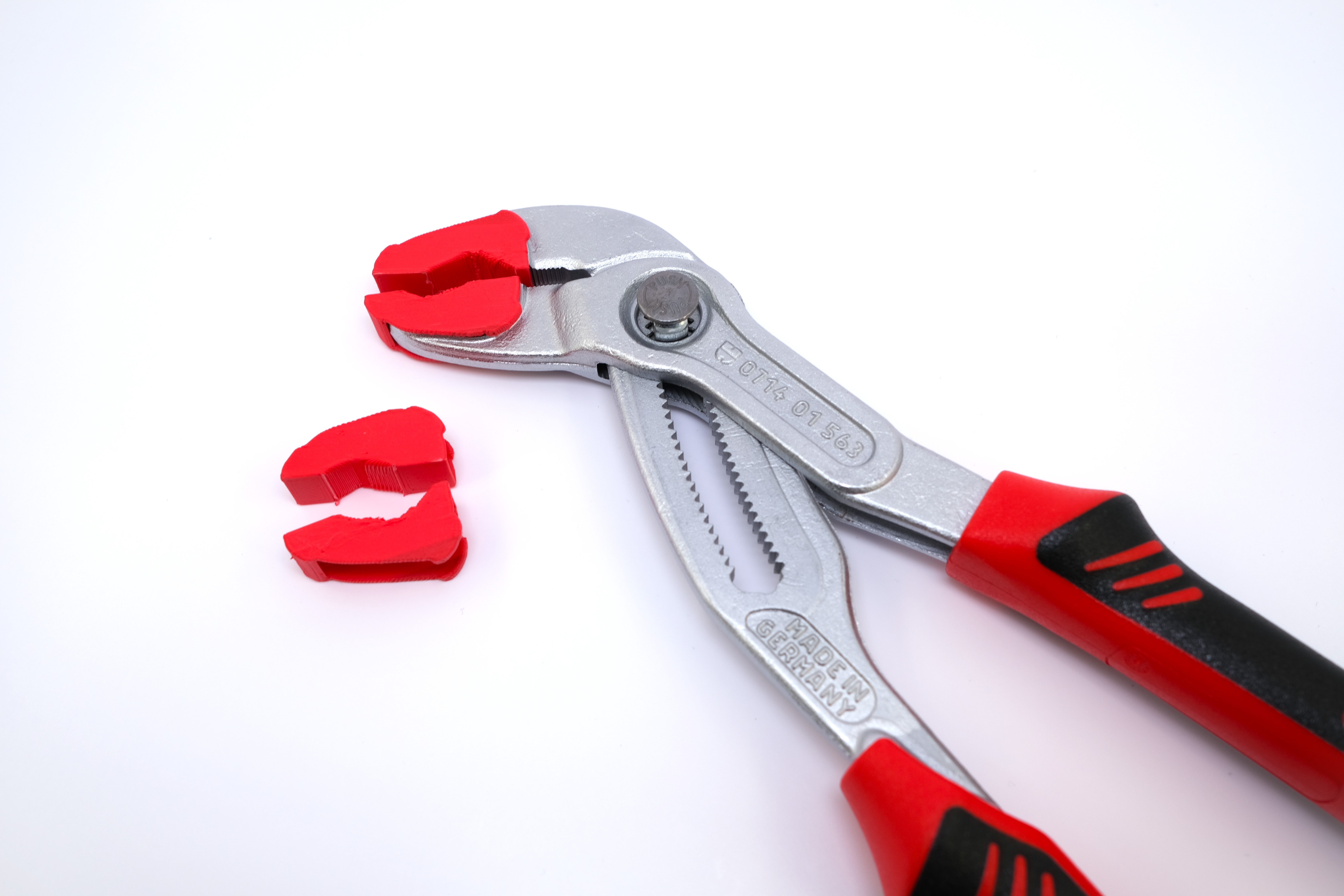 Protective jaws for the Würth 250mm water pump pliers by Würth ...