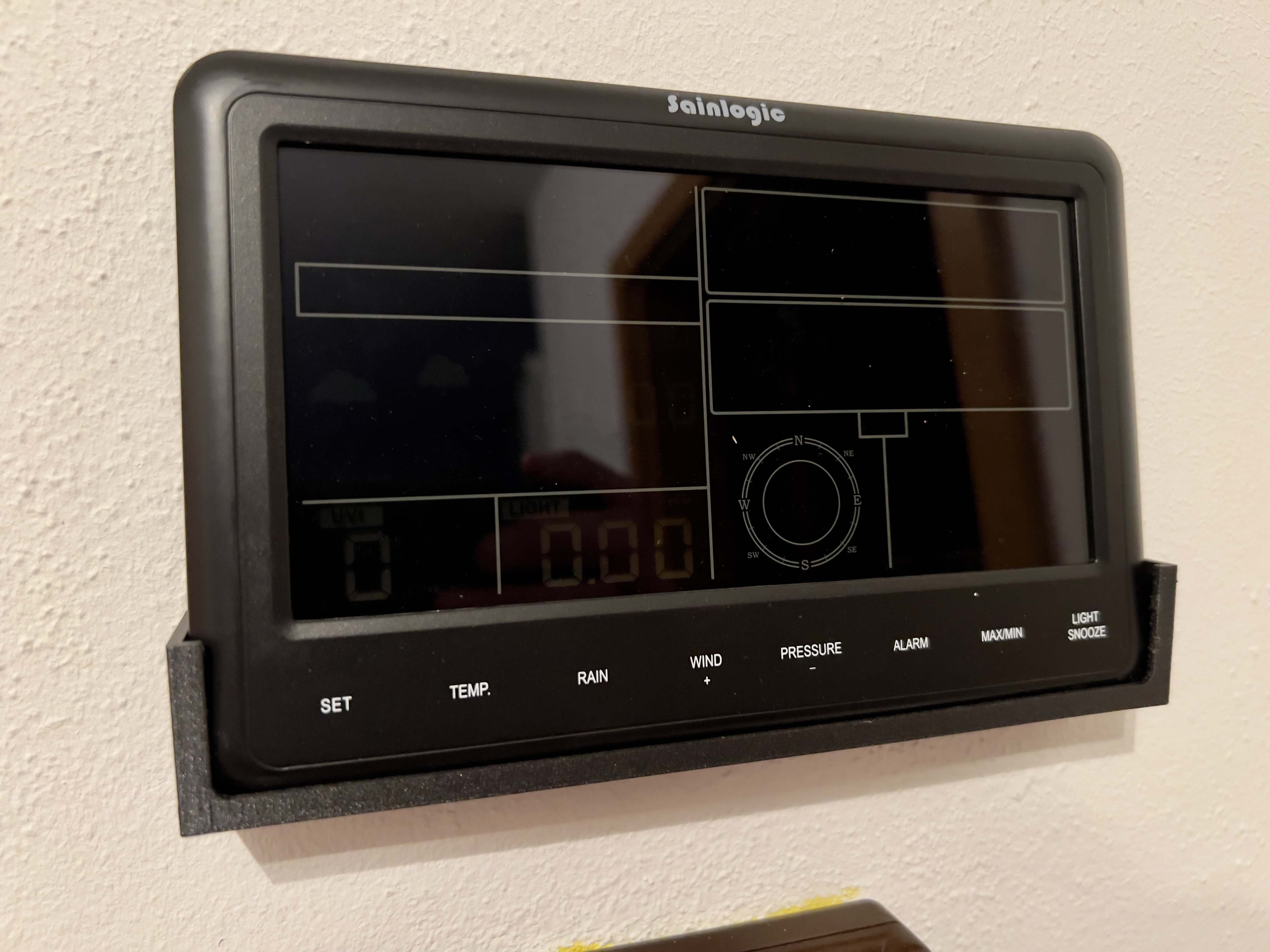 Sainlogic WS3500 Receiver Wall Mount by Matze | Download free STL model ...